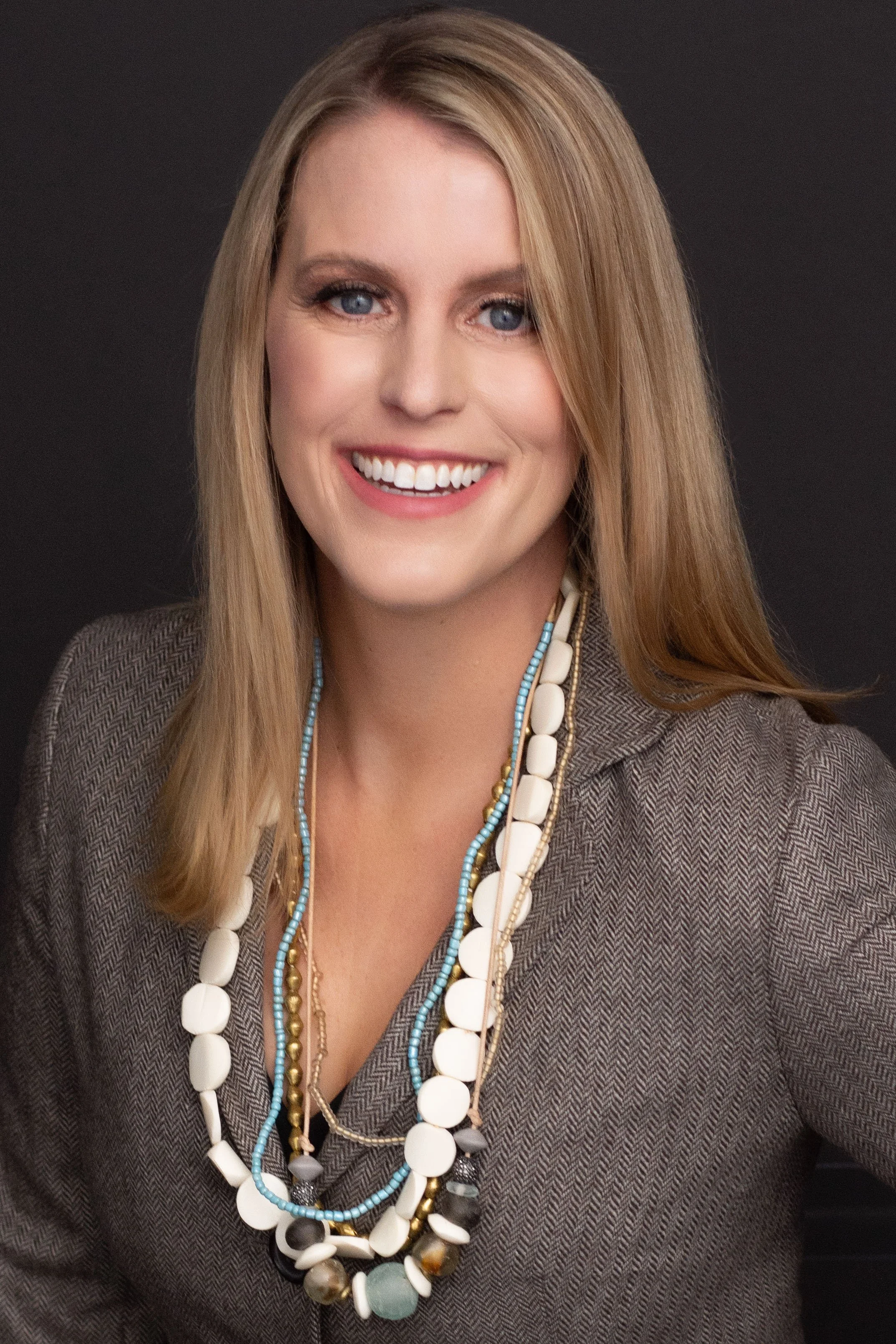 HEADSHOTS — Marta Muryn Portrait