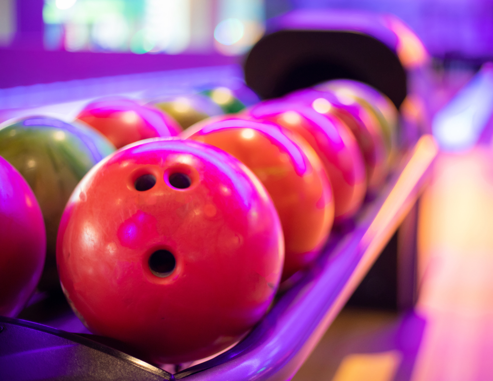 BOWLING — Pins & Wheels At Playland