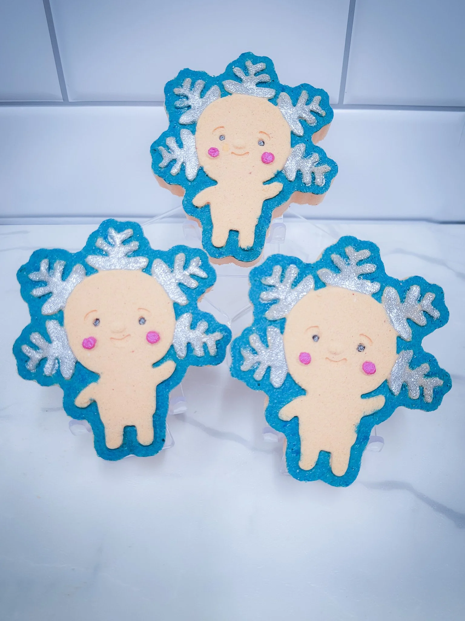 Reindeer Poop Snowflake Cutie Bath Bomb | Mystic Attic