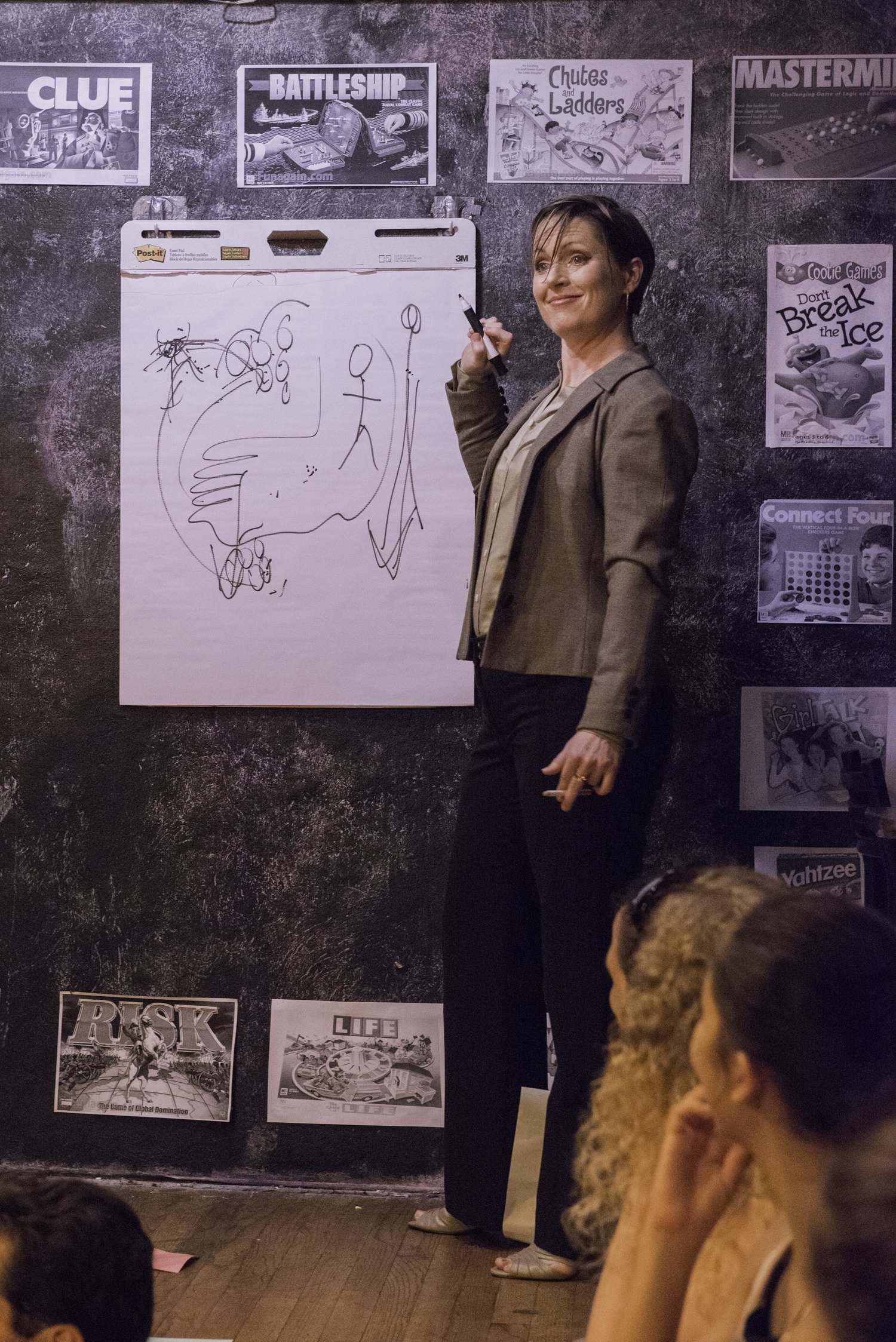 Online: Screenwriting — Primary Stages