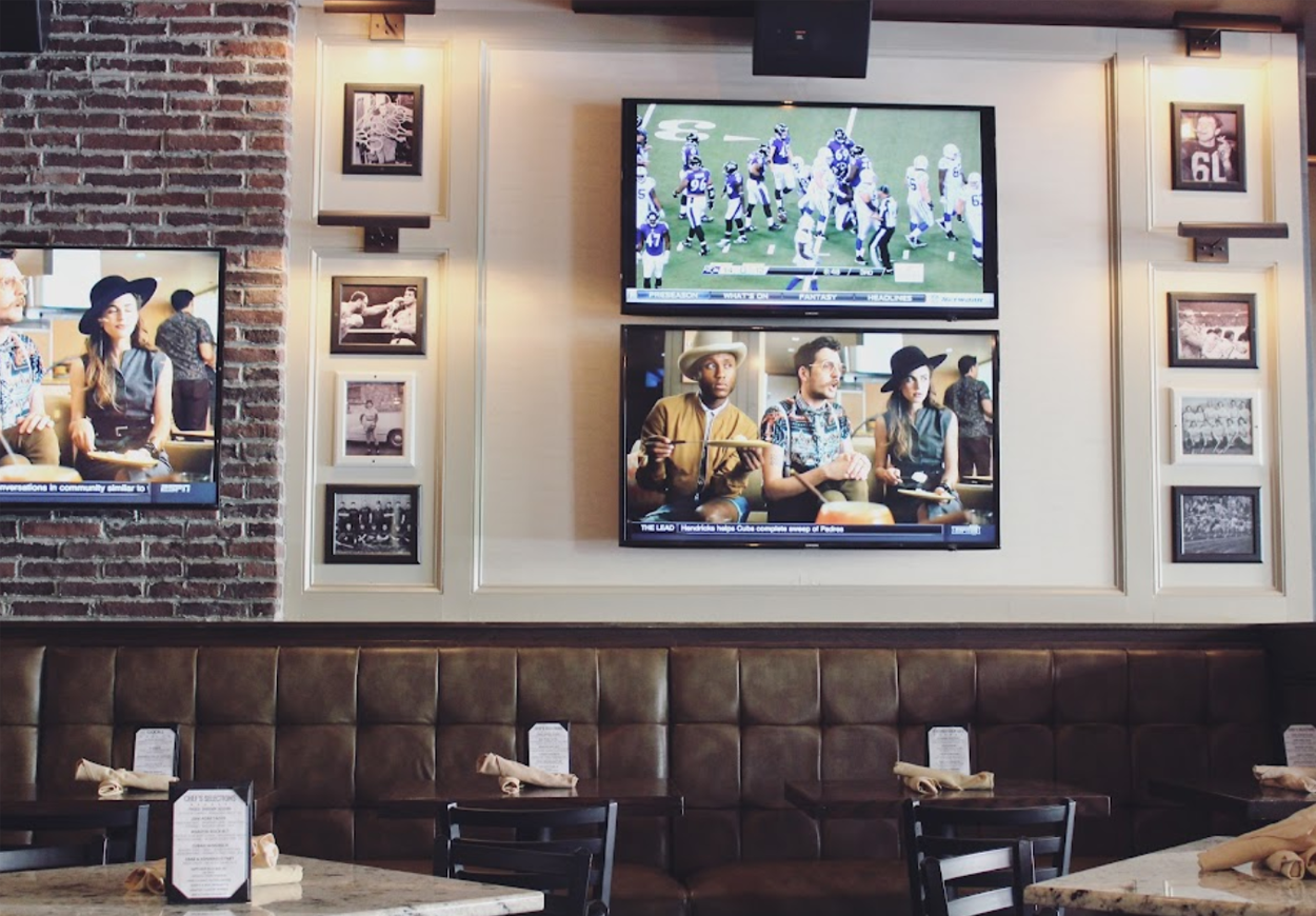 Founding Fathers Sports Bar