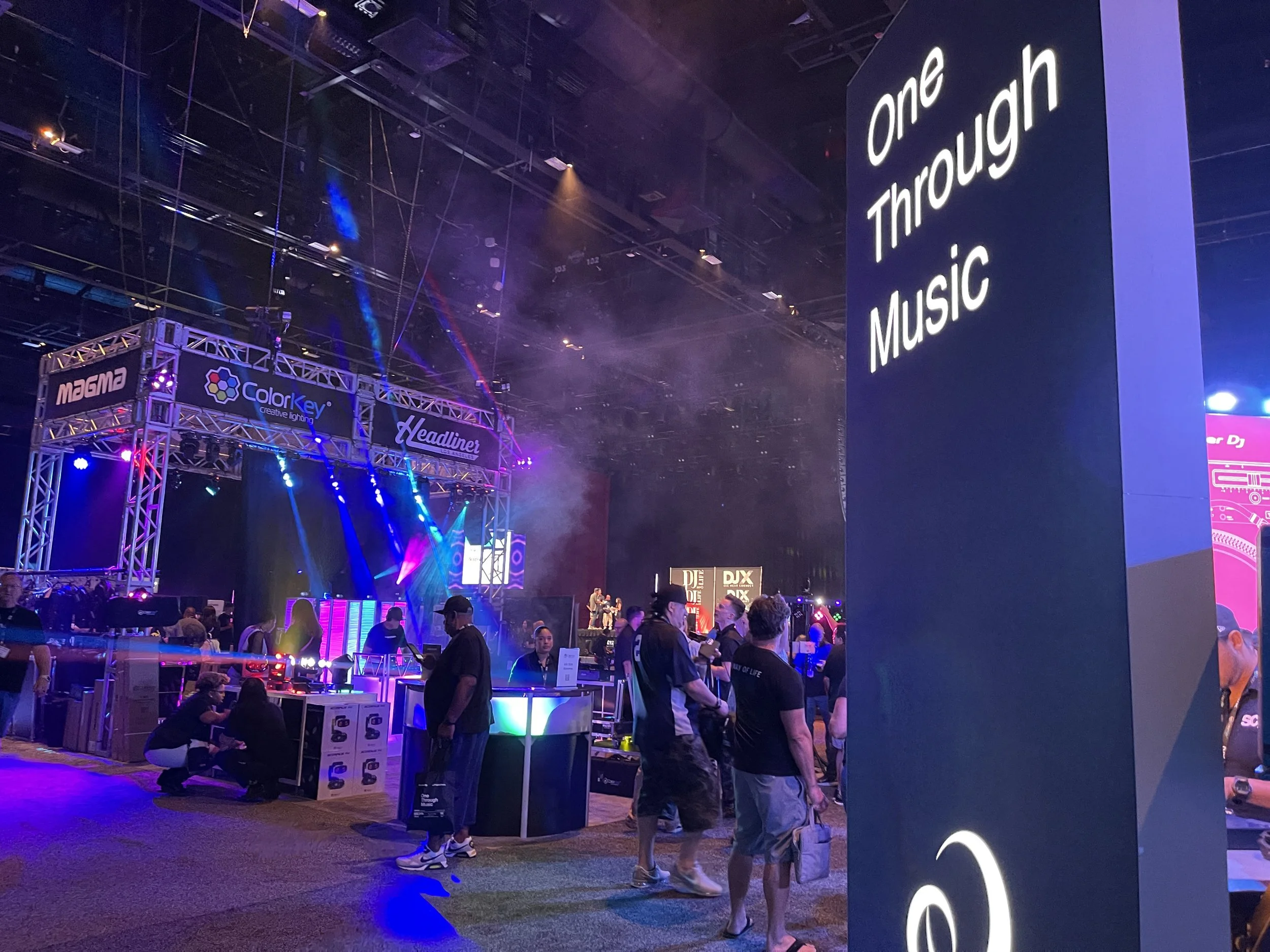 Explore the DJX Show Floor: The Ultimate DJ Experience — DJX Show