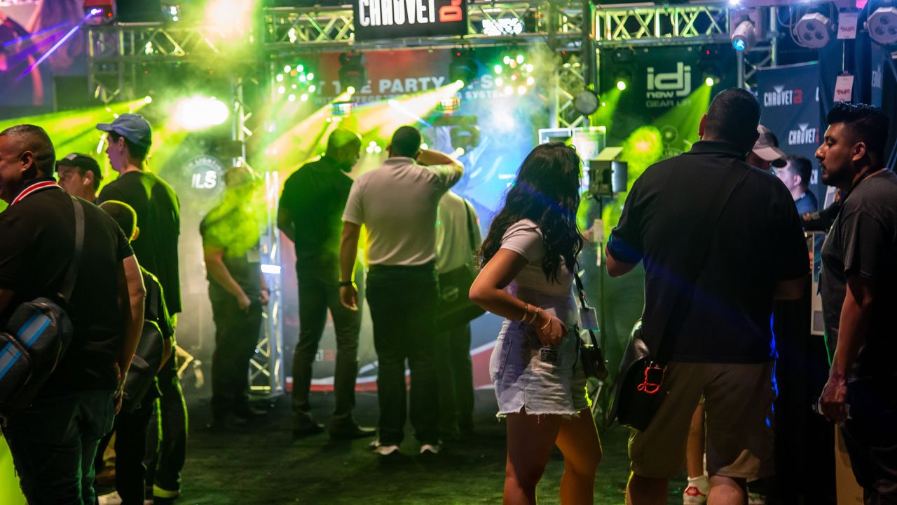 UPnXt DJ Contest — DJX Show