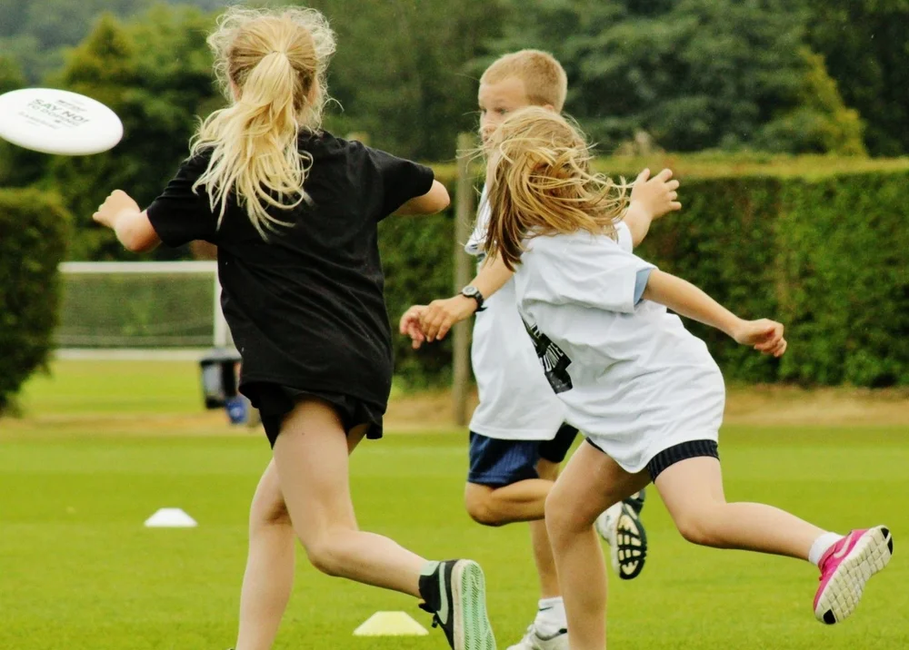 Teacher Guide to Ultimate frisbee in the UK — UK Ultimate