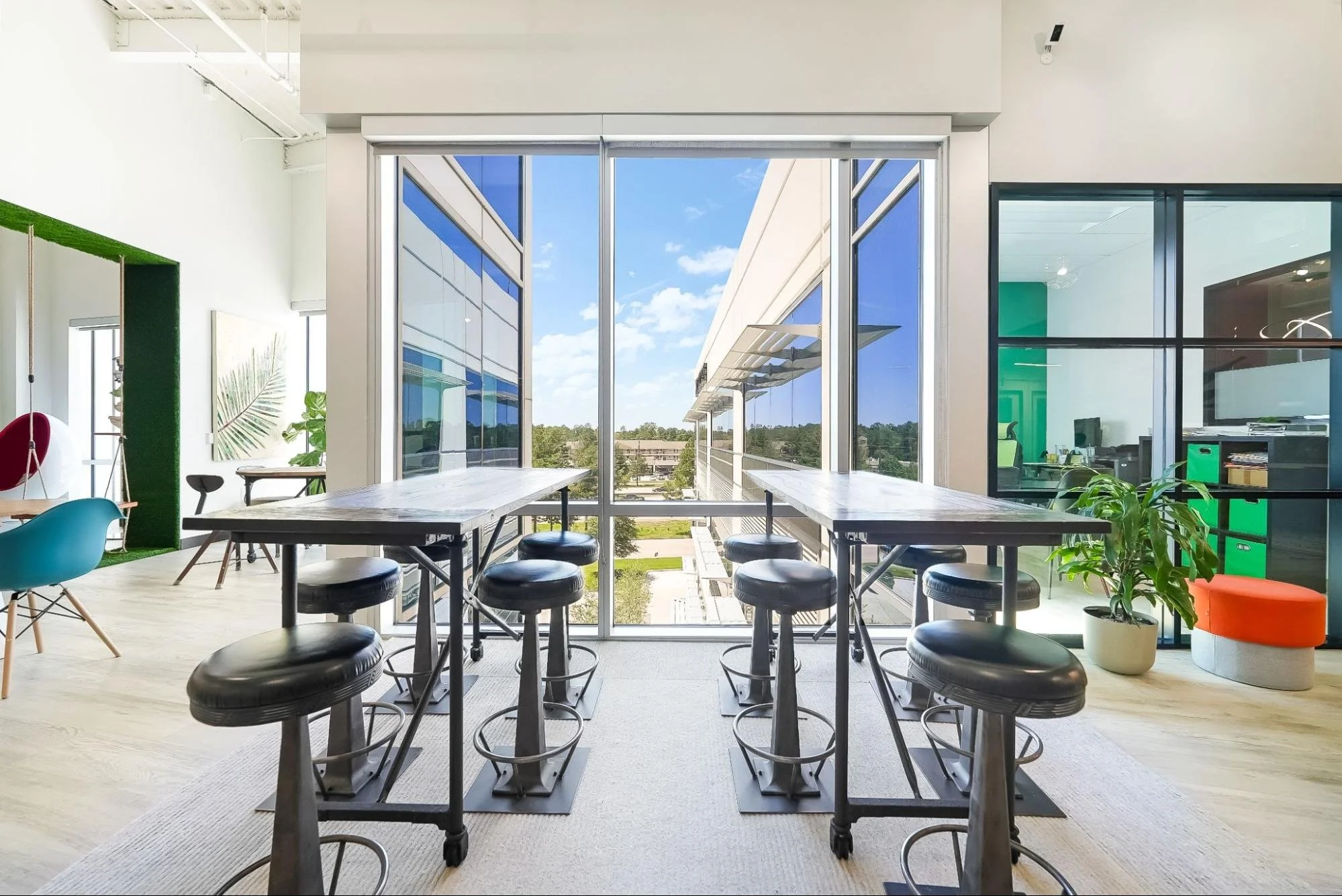 Private Office Space & Hybrid Coworking Space Near You – Work ...