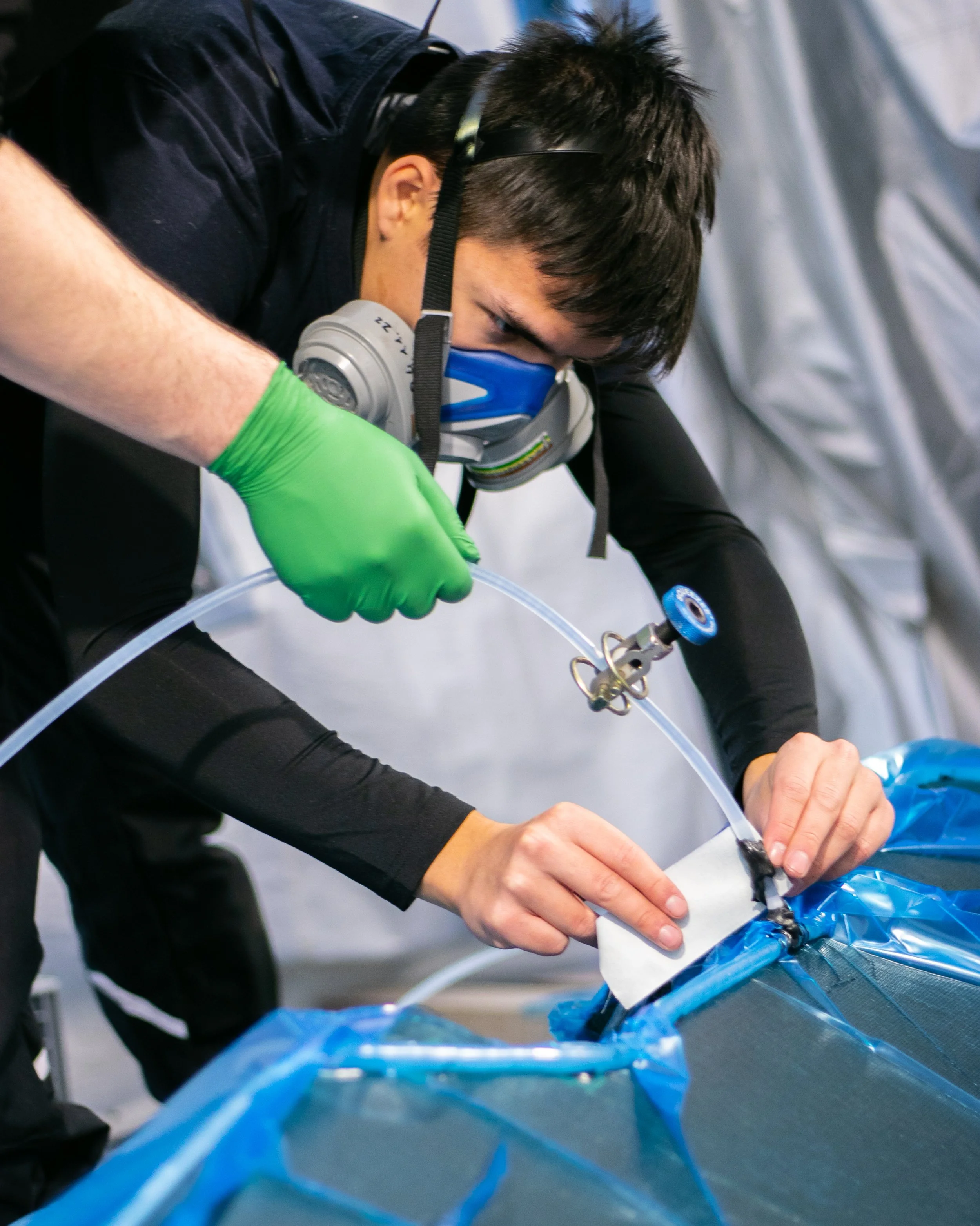 From Carbon Fibre to Complex Tools — Team Sonnenwagen Aachen