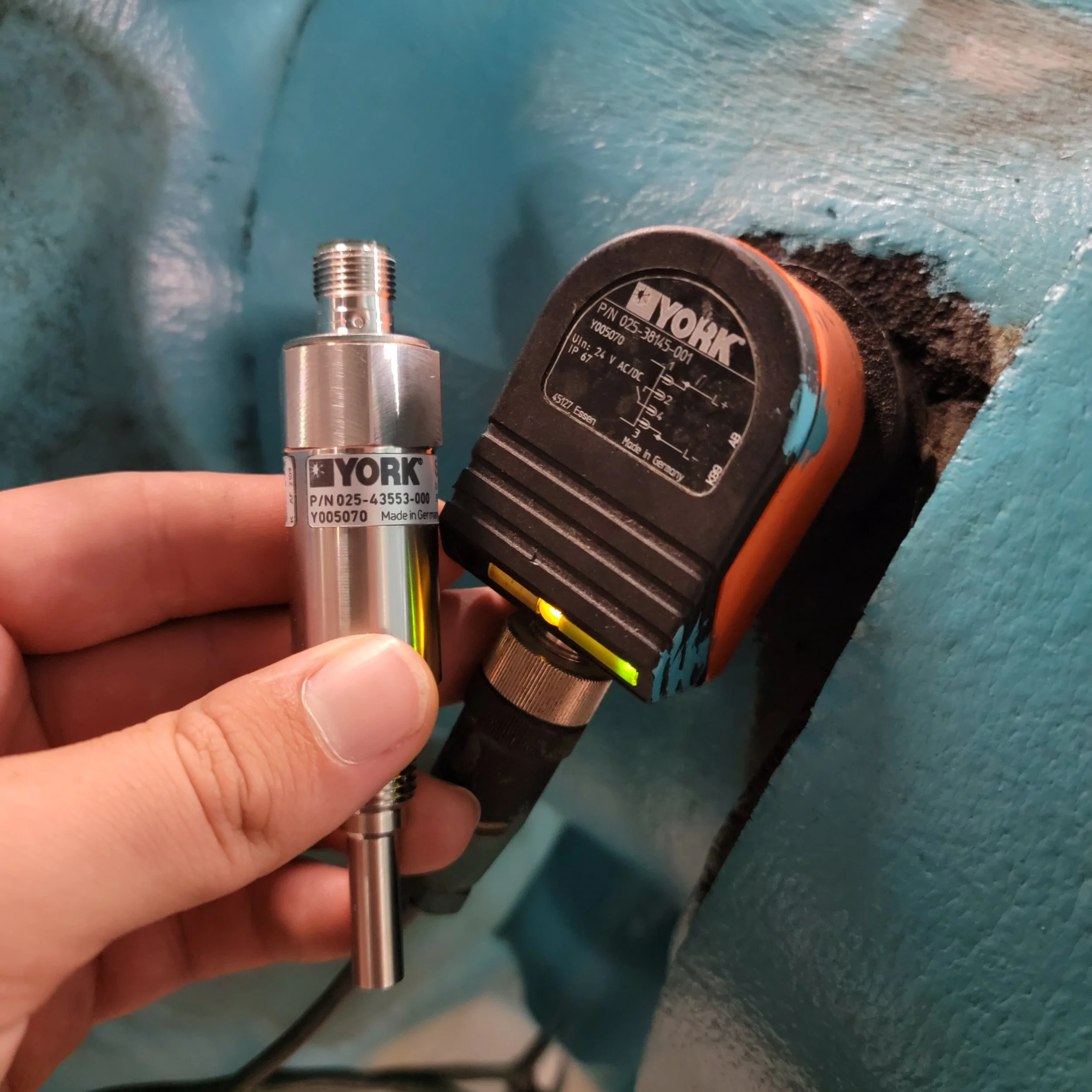 York Chillers Water Flow Switch