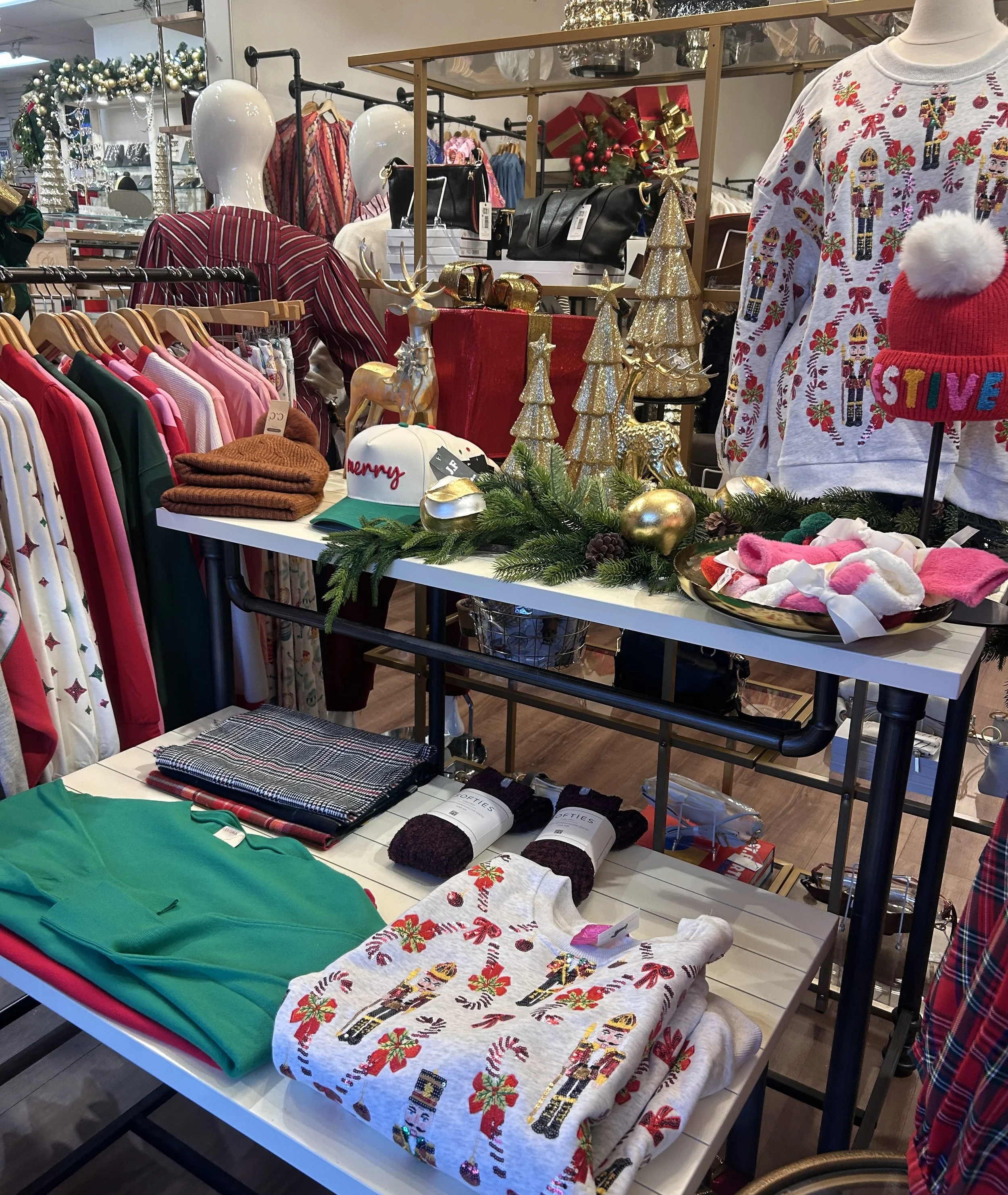 A very Amber Marie Christmas: A review of your favorite boutique’s ...