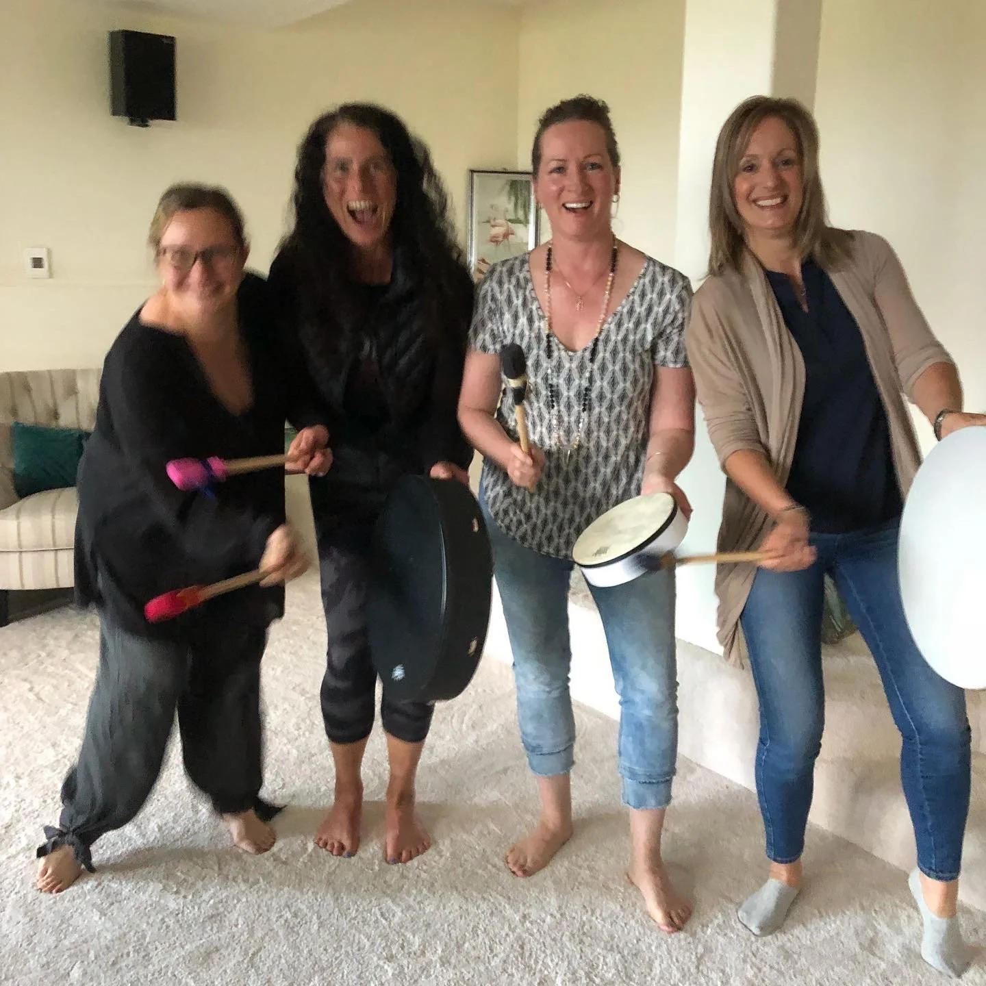 sound healing sessions — Sound therapy and vibroacoustic treatments