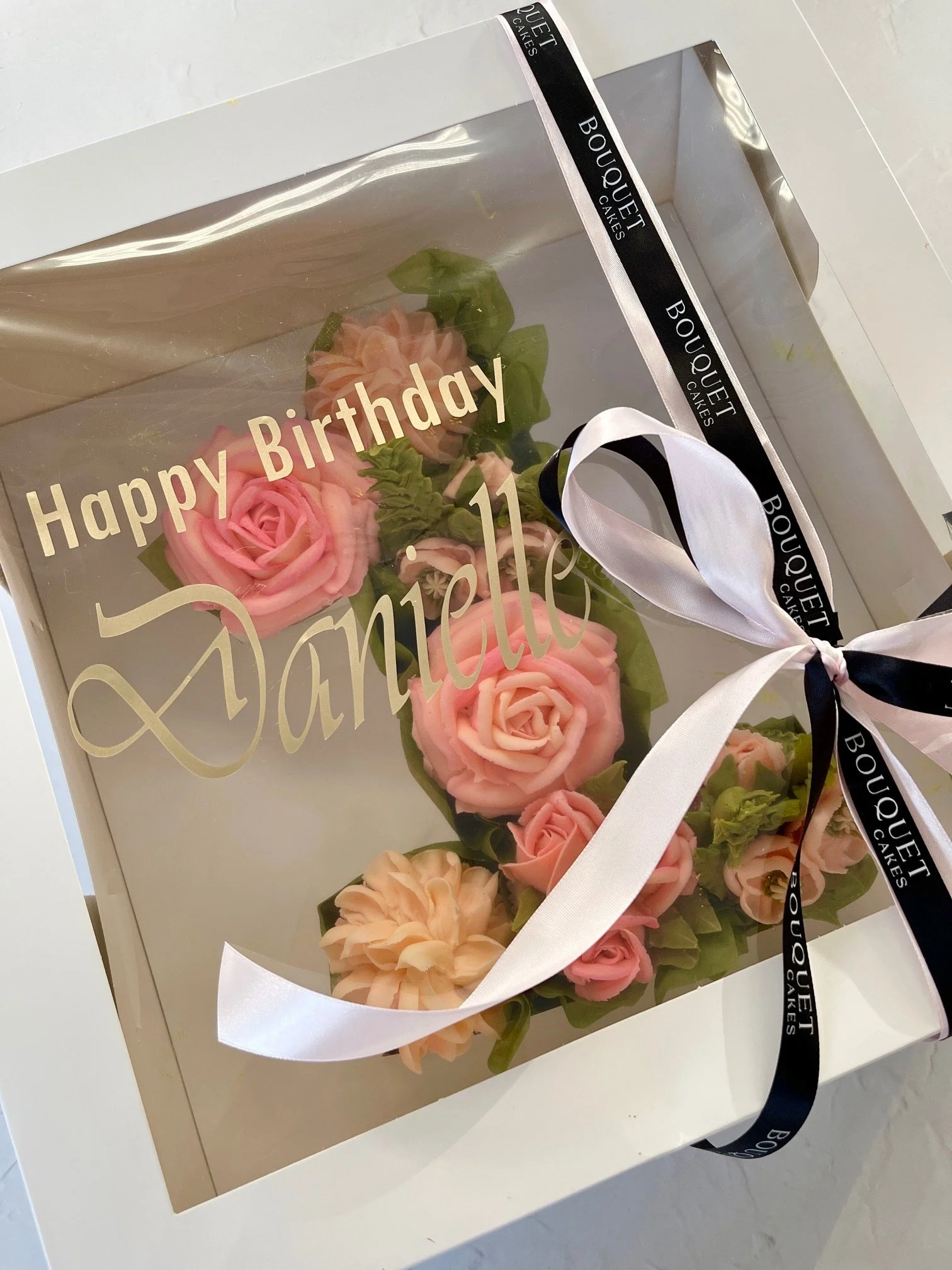 Cupcake Number / Letterboxes — Bouquet Cakes