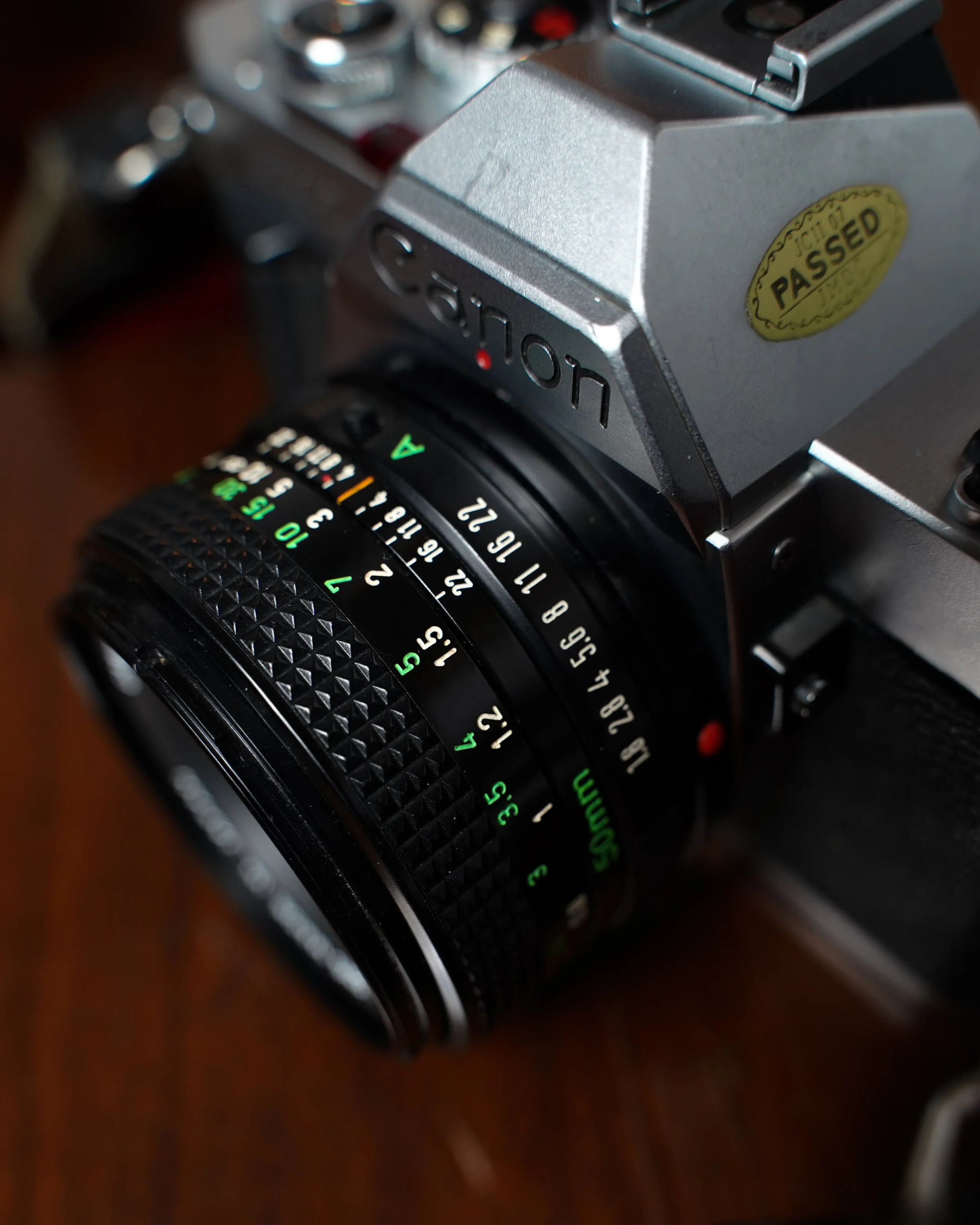 Analog film cameras shipping worldwide from Germany — Analogthriftshop