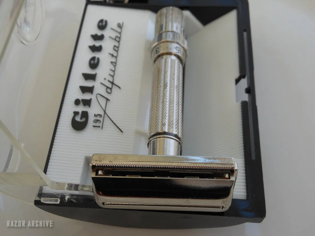 Gillette “Bottom Dial” Fatboy — Razor Archive