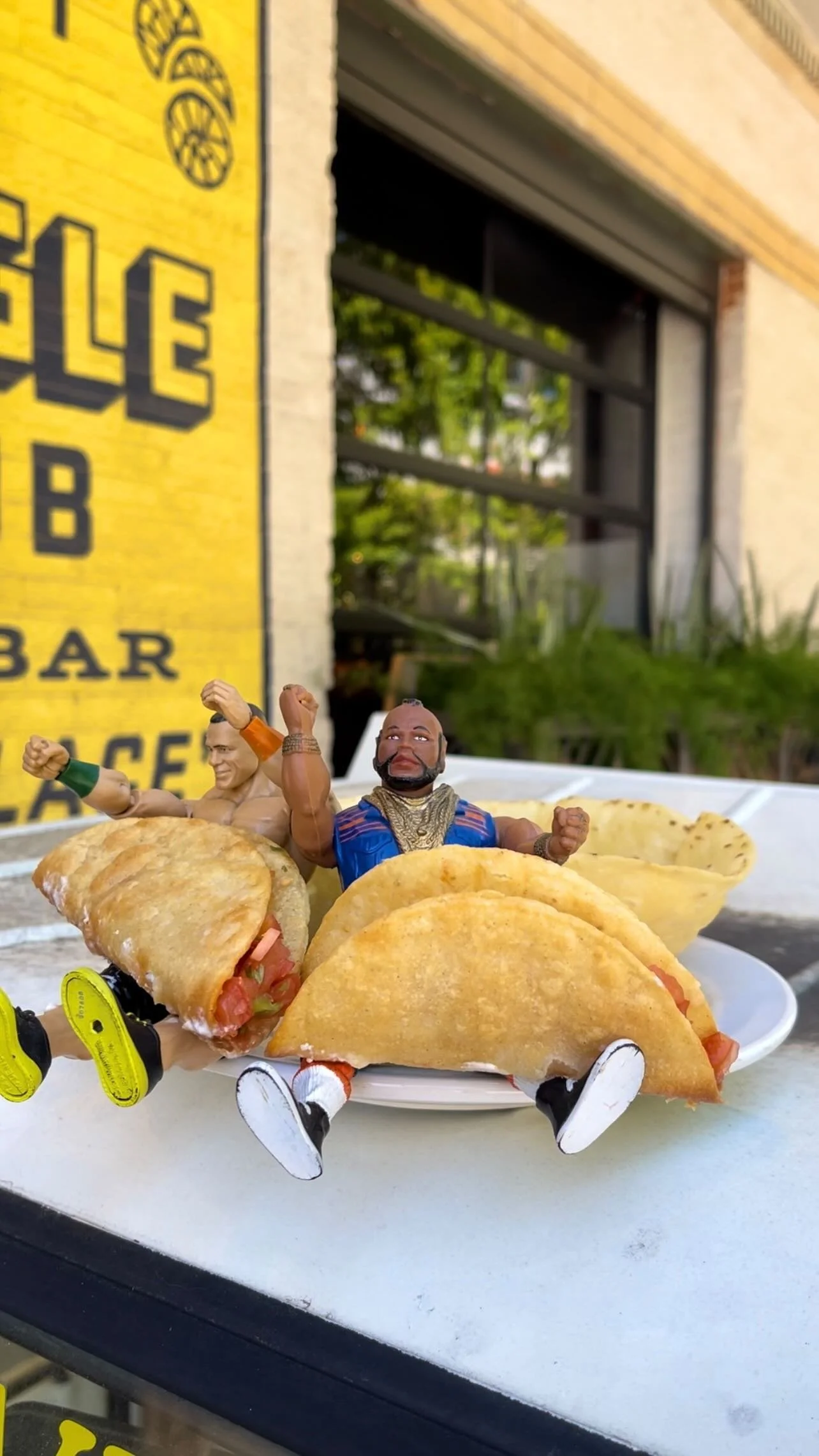 Contact — Muchacho