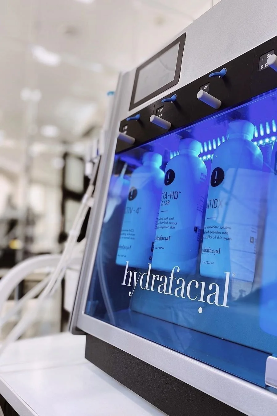 Hydrafacial™ — Youth for us