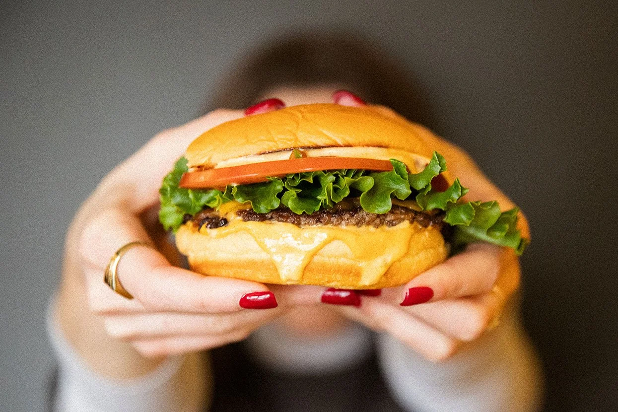 Super! Burgers & Fries by Jordan Versluis | Visual Identity & Logo Designer