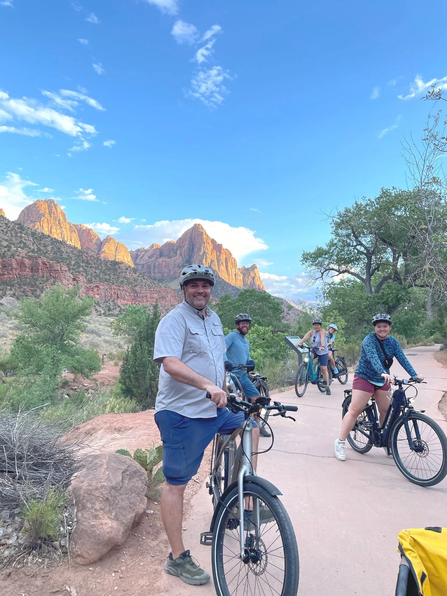Zion Bike Tours - Zion Scenic Drive Cycling — ZION GUIDE HUB