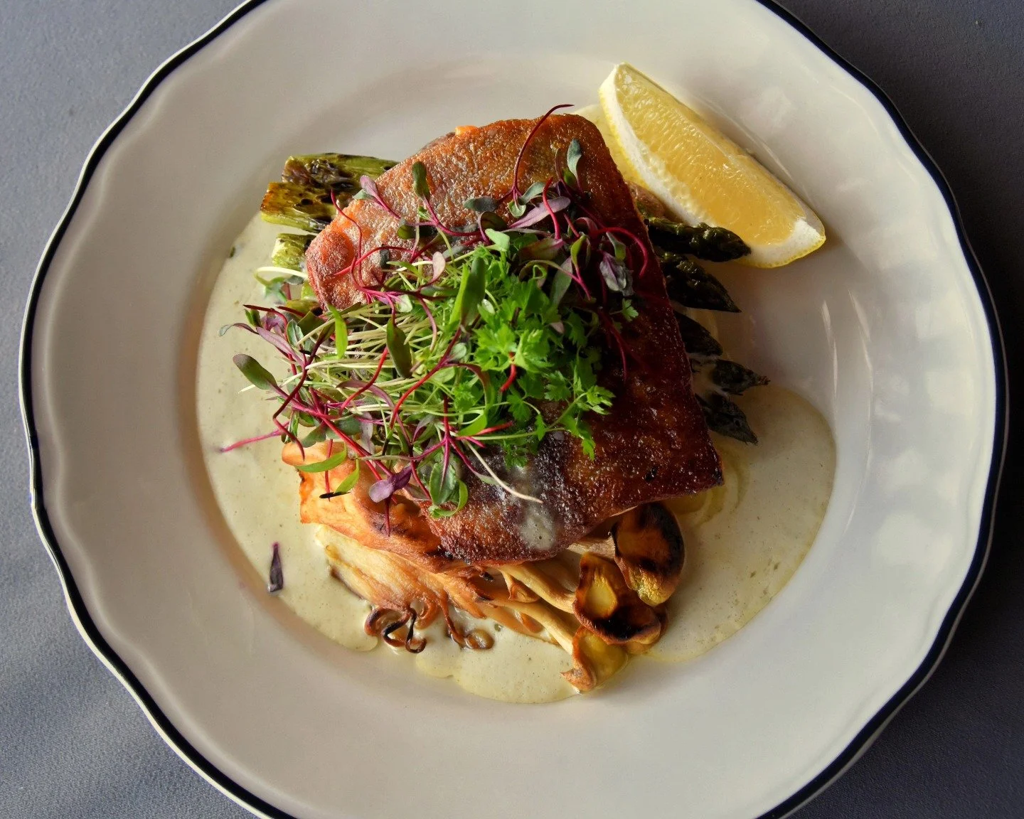 Modern Dining & Cocktails | Starling Restaurant | ByWard Market, Ottawa
