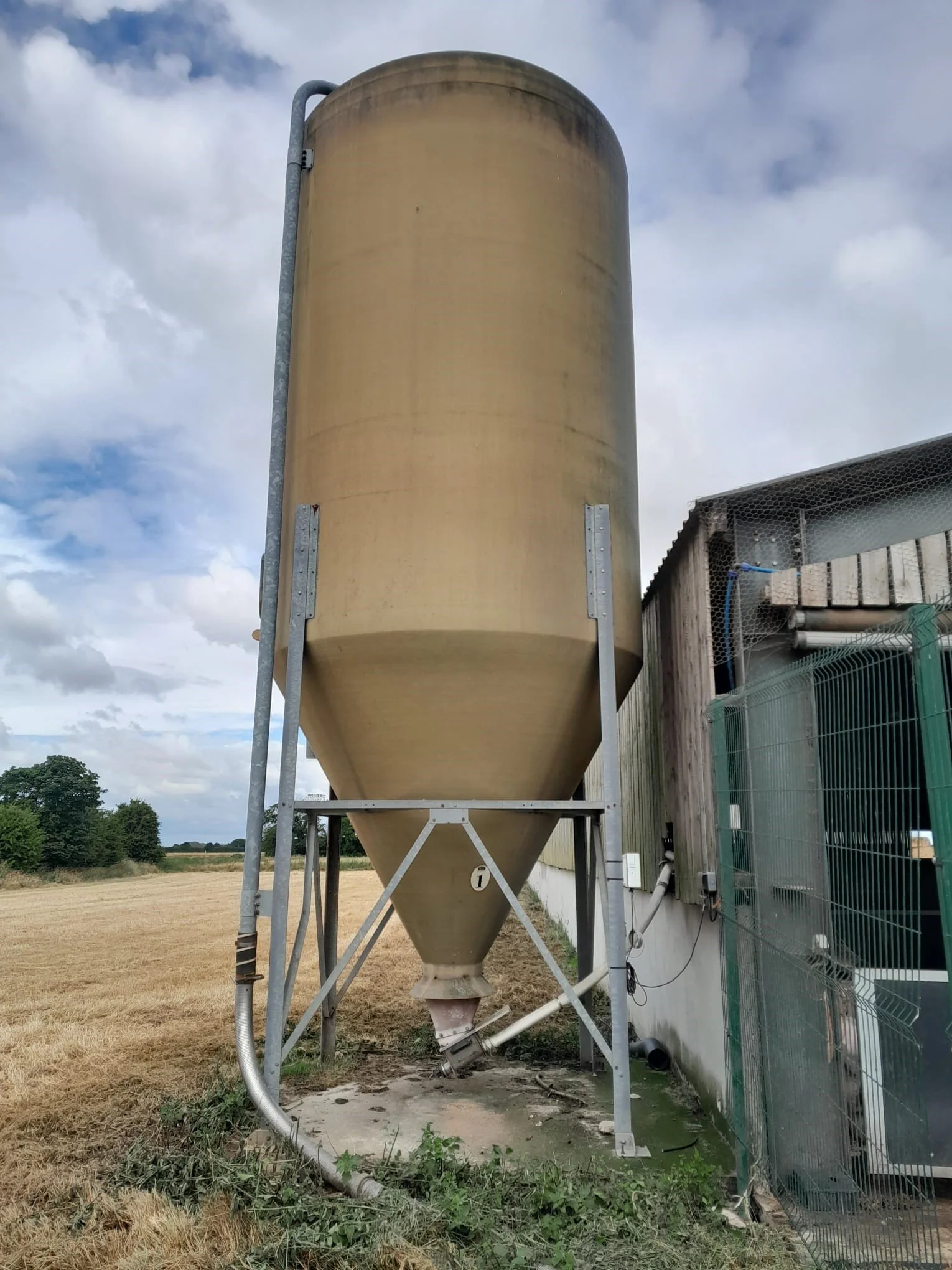 Better feed management, less work and an improved FCR — FeedAlert