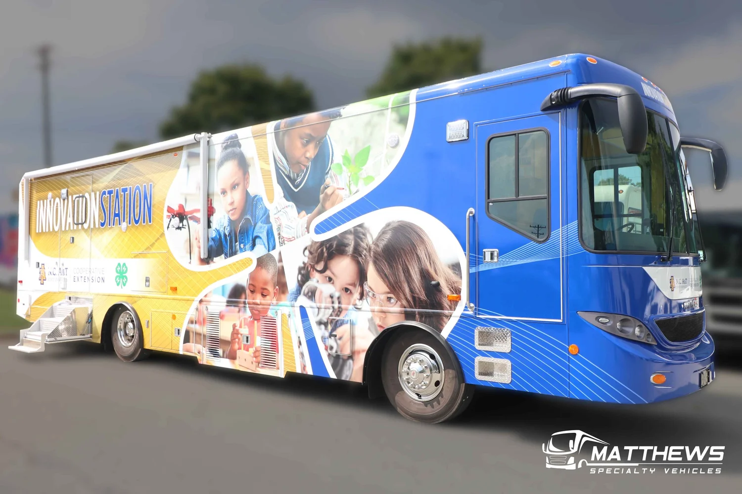 Mobile Classroom Buses For Sale | Matthews Specialty Vehicles ...