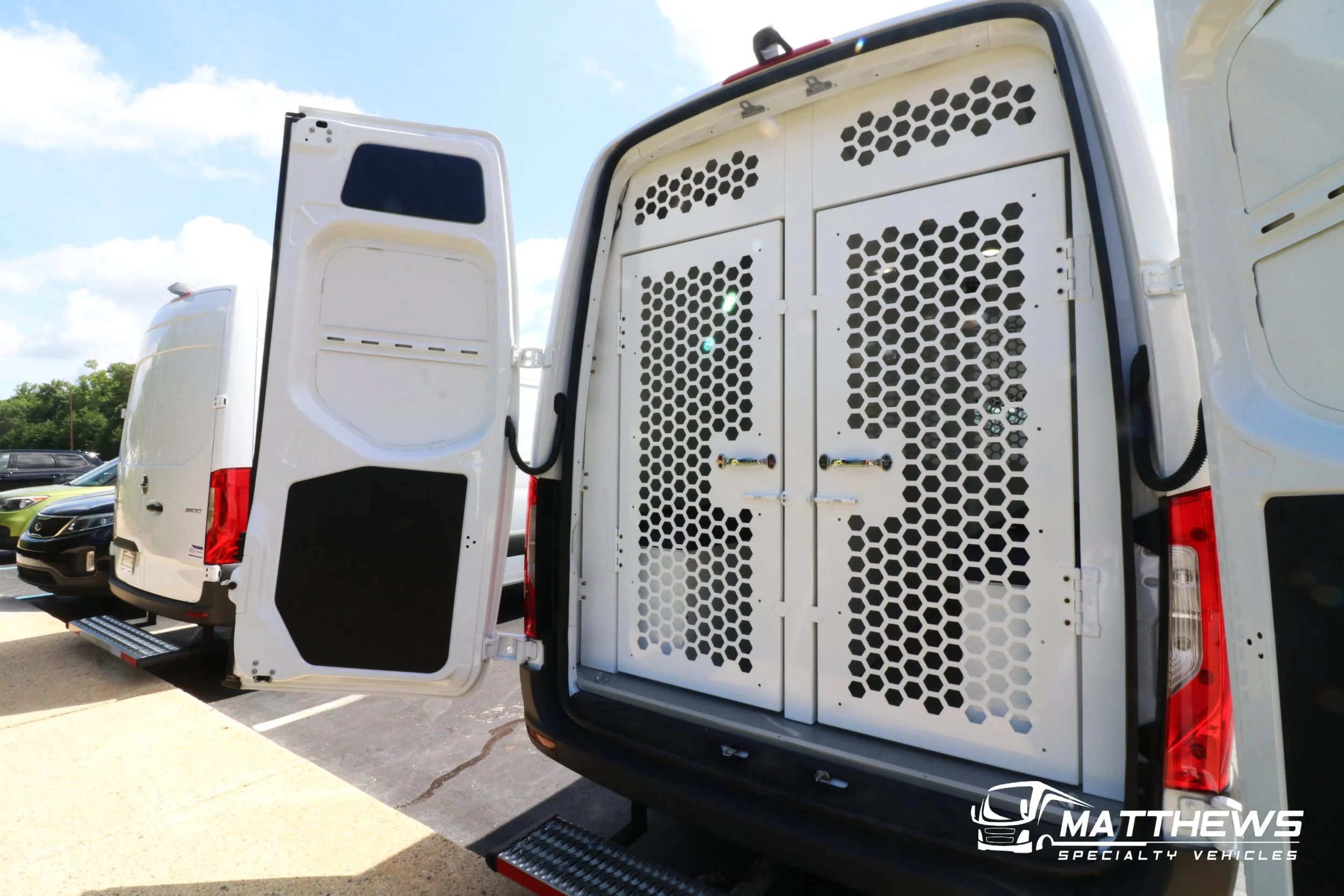 Prisoner Transport Vehicles Prisoner Transport Van MSV —, 40% OFF