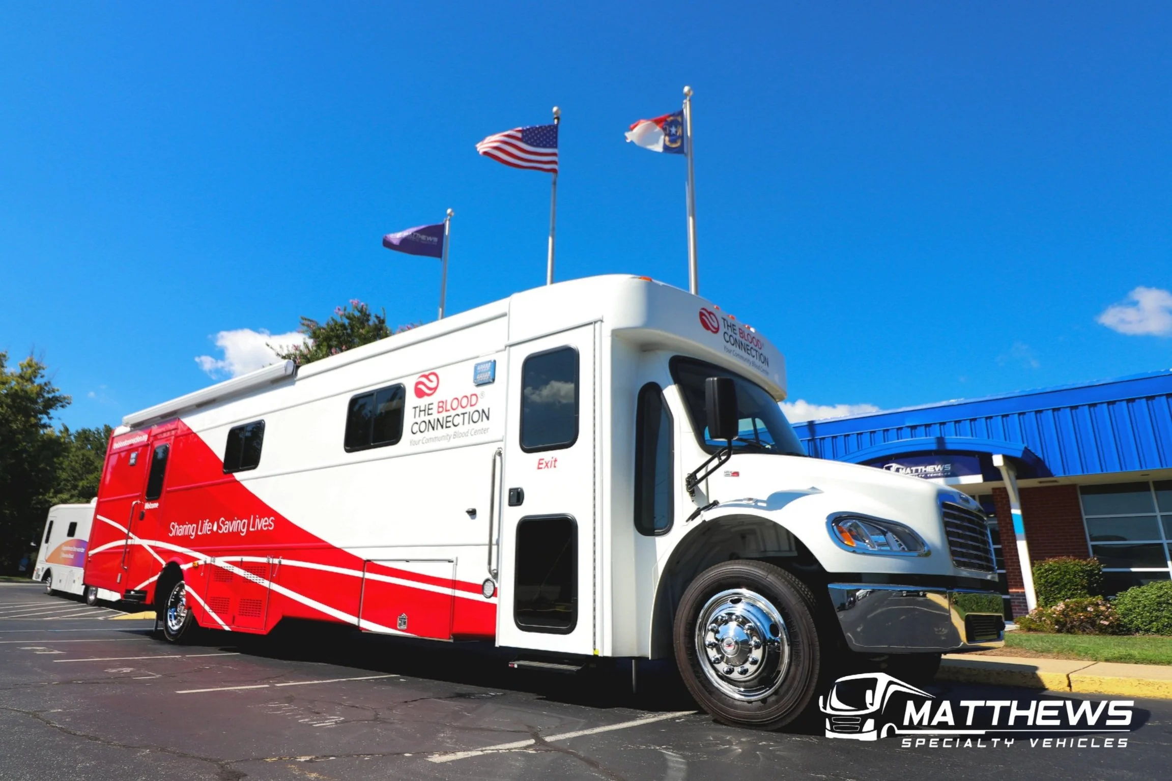 Bloodmobiles For Sale - Customized Mobile Blood Donation Vehicles ...