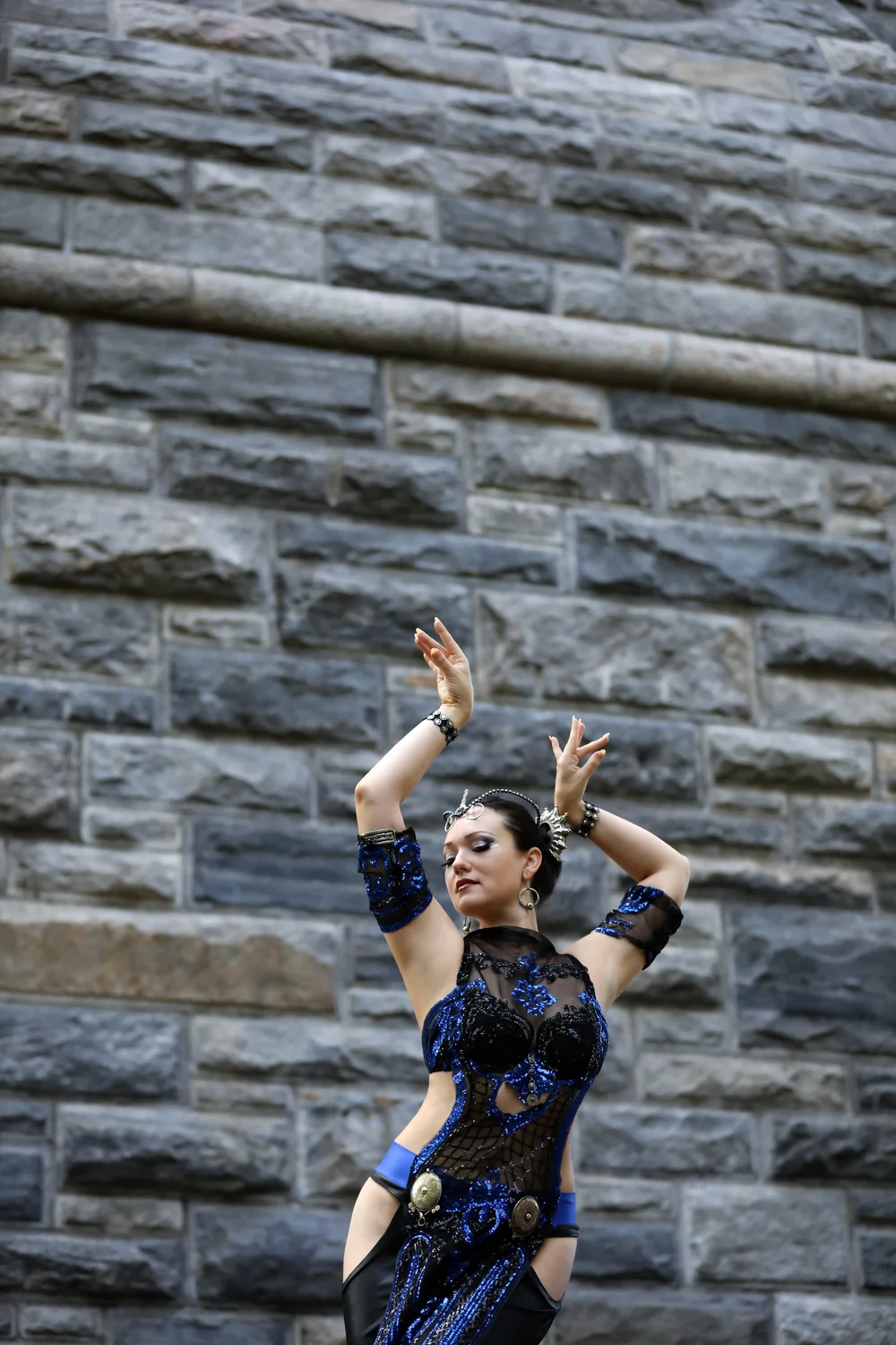 Irina Akulenko | Asymmetry in Motion