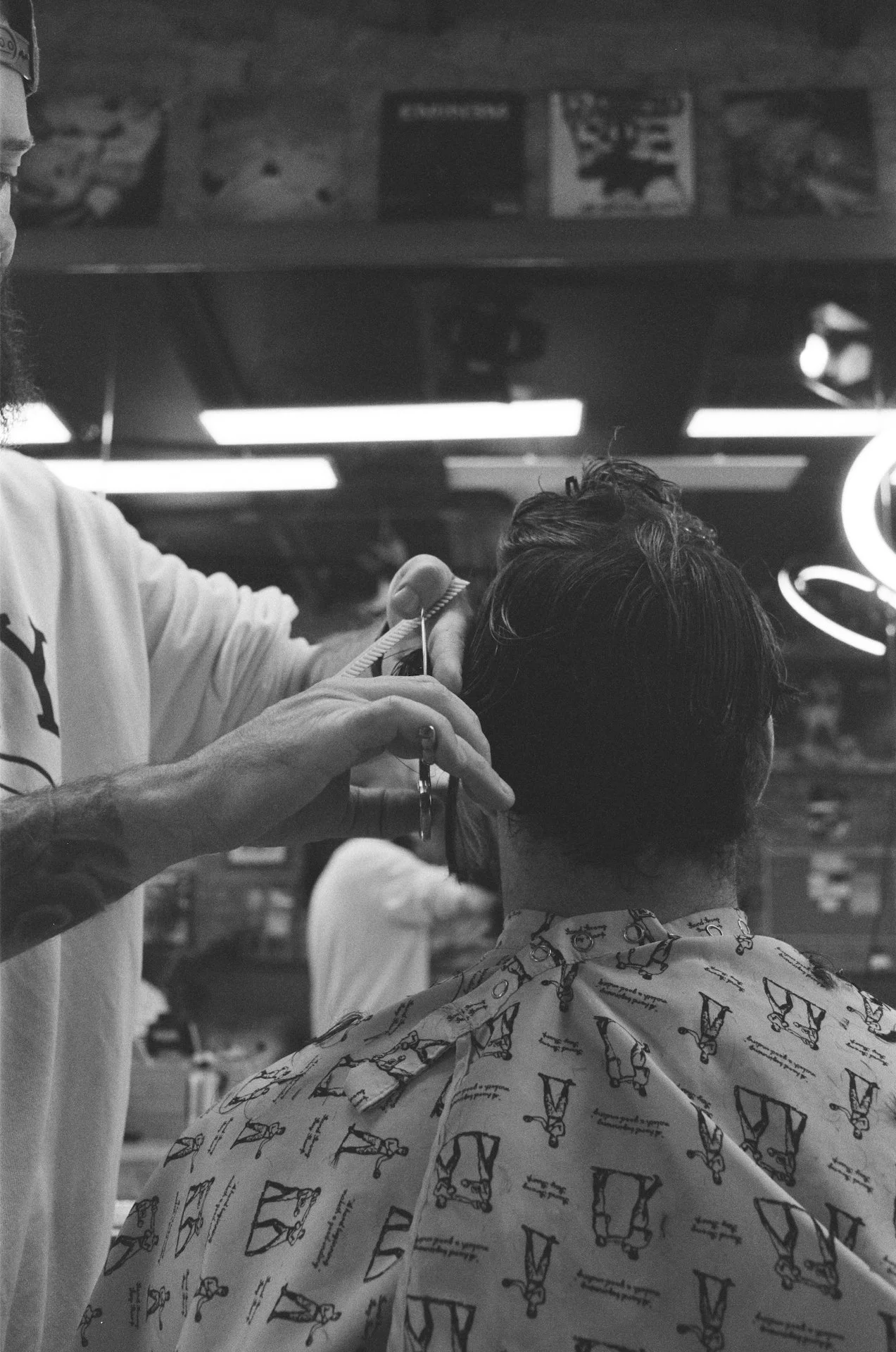 THE WOODS BARBERSHOP