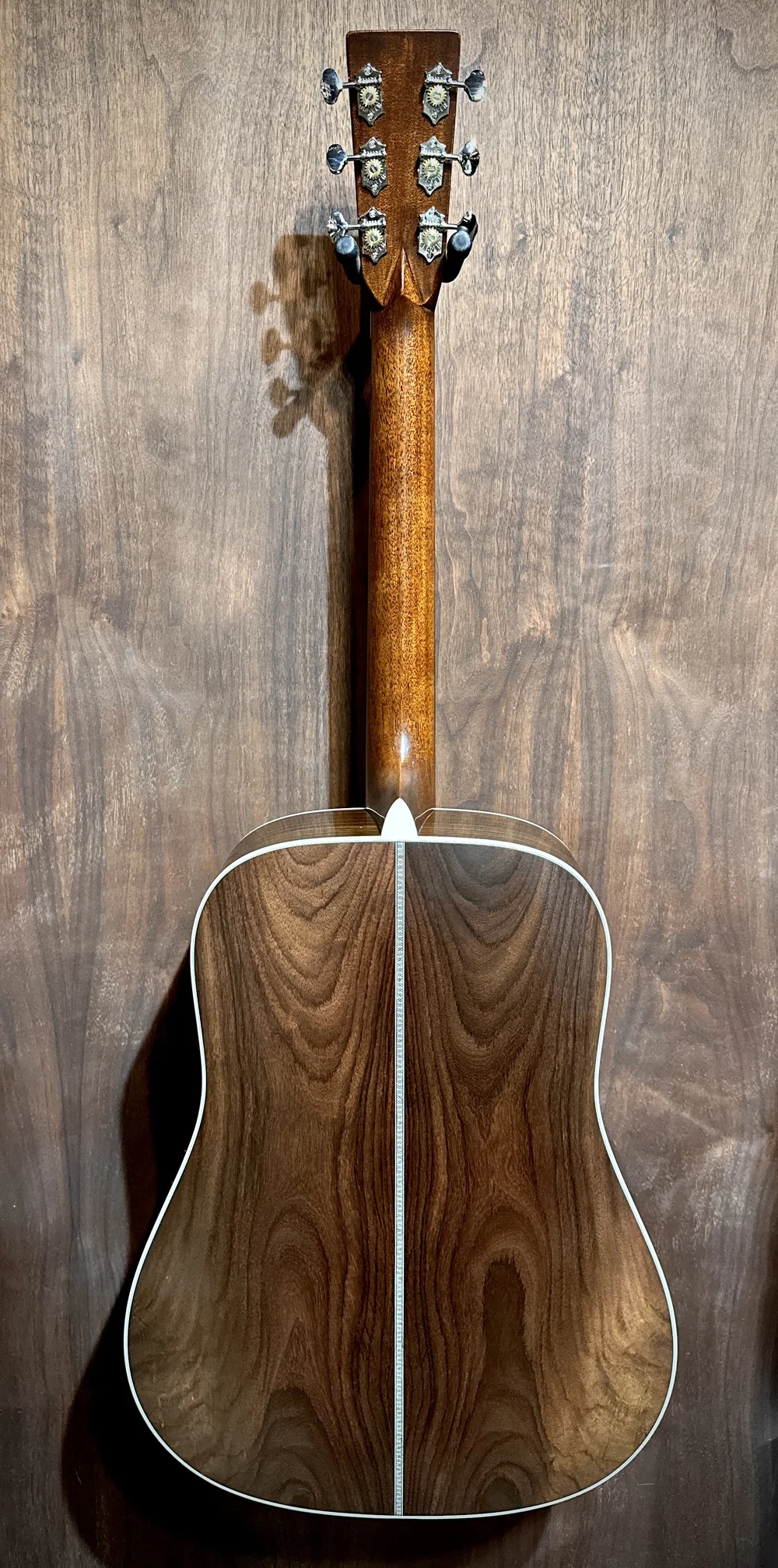 Martin Custom Shop D 14-Fret Wild Grain East Indian Rosewood ...