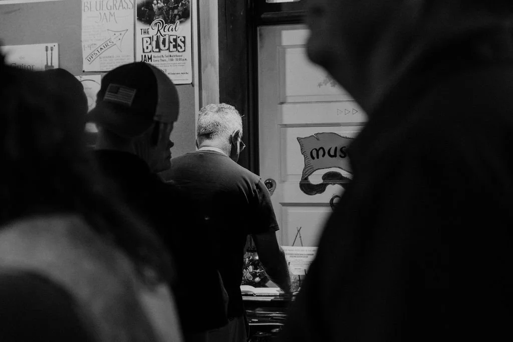 40th Anniversary Celebration — Lightning Joe's Guitar Heaven
