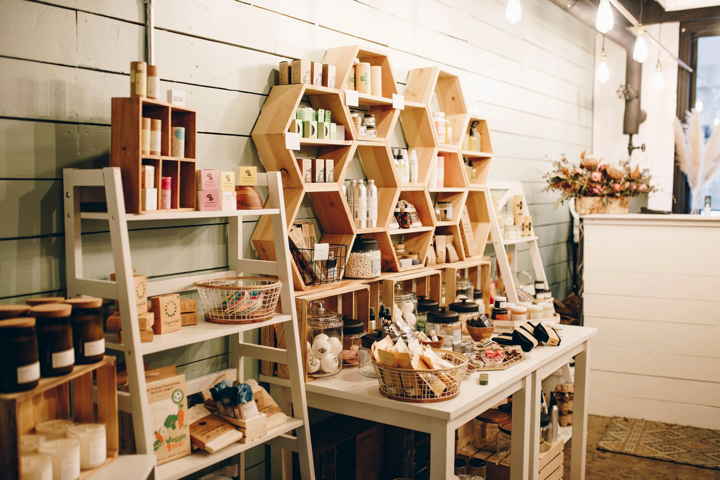 Shop, Dine & Explore in The Basement