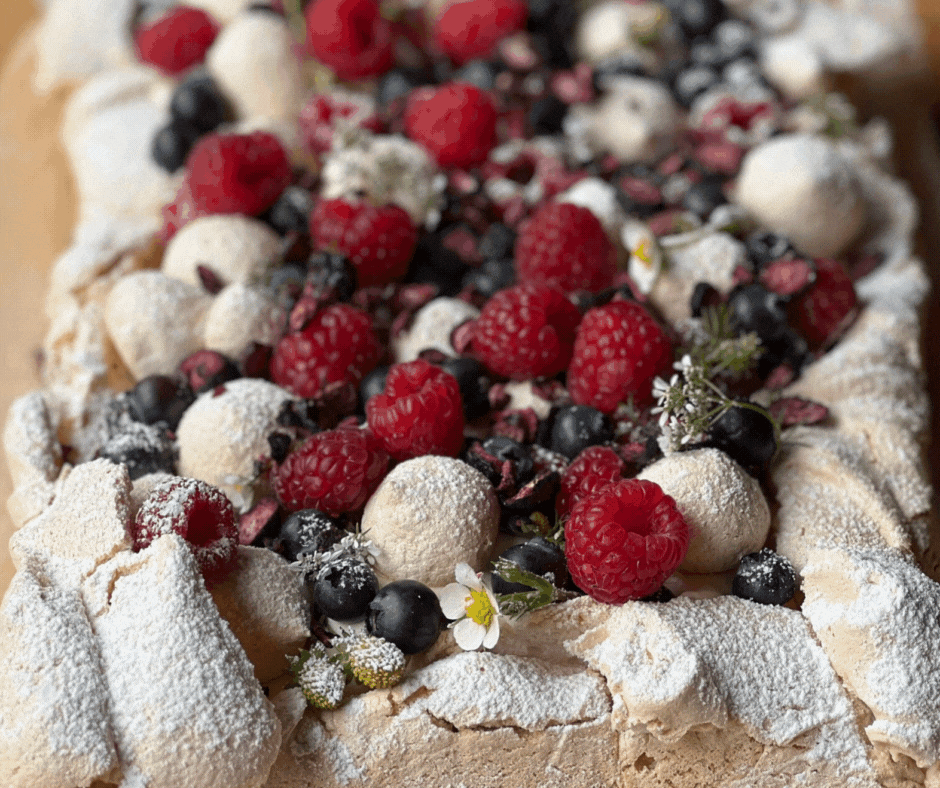 Sheet Cake Meringue with Summer Berries — Outstanding Food Producer Awards