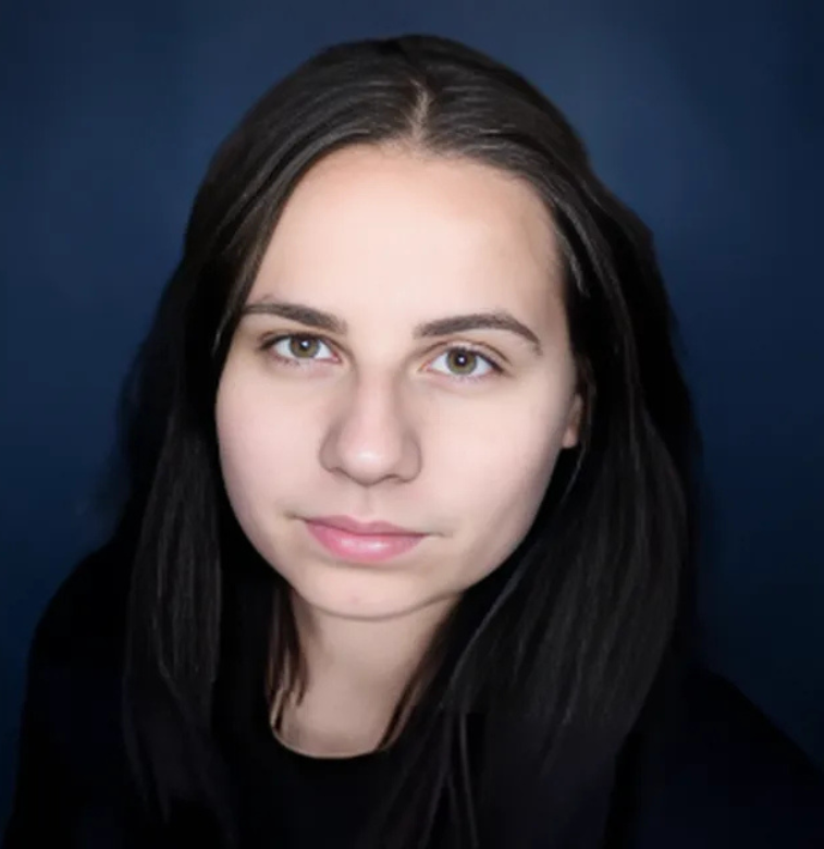 Hungary: Noémi Gombos & Colleague Arrested After Attempting to Question ...