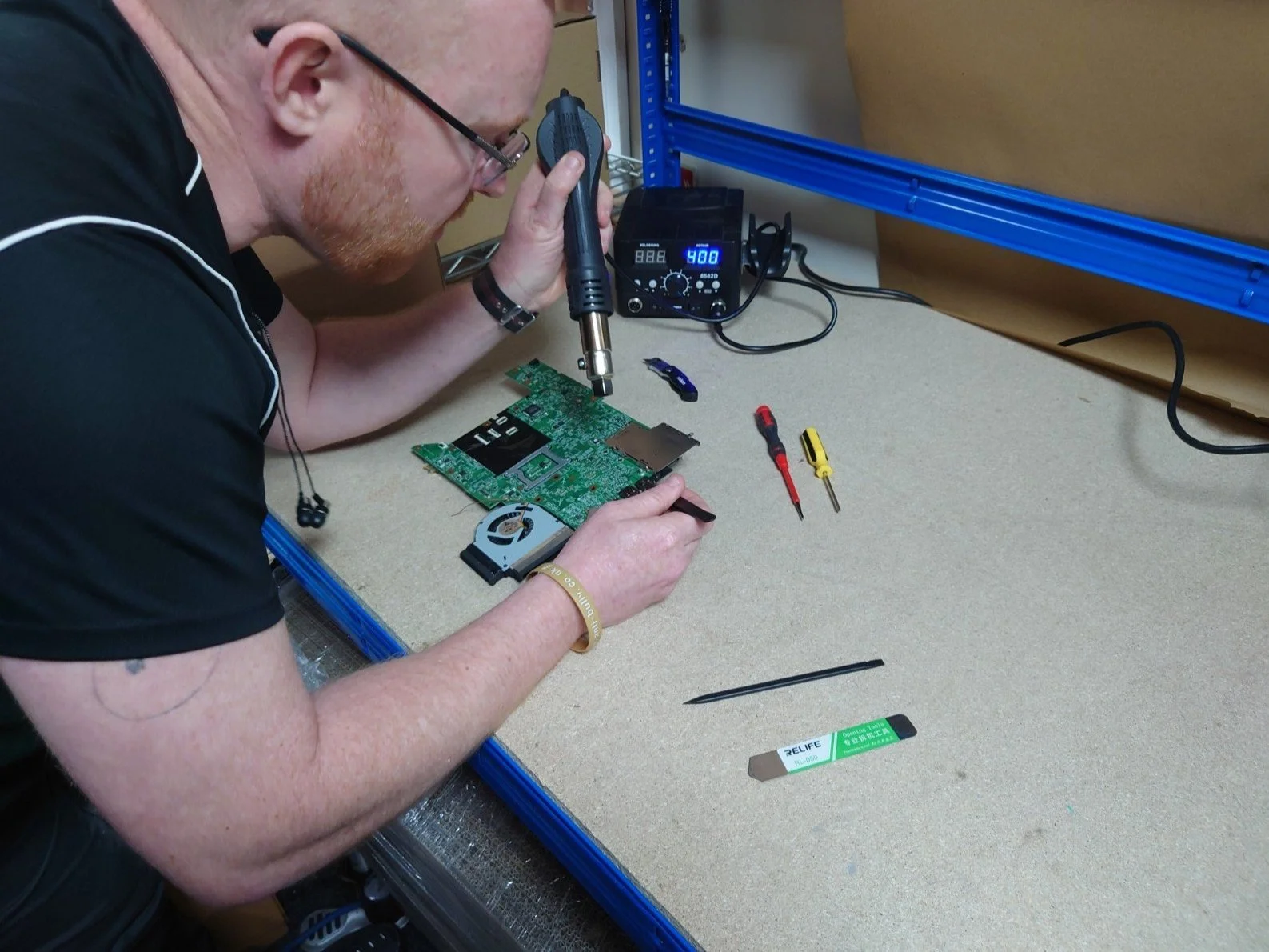 Community Computers — MANCHESTER DIGITAL STRATEGY