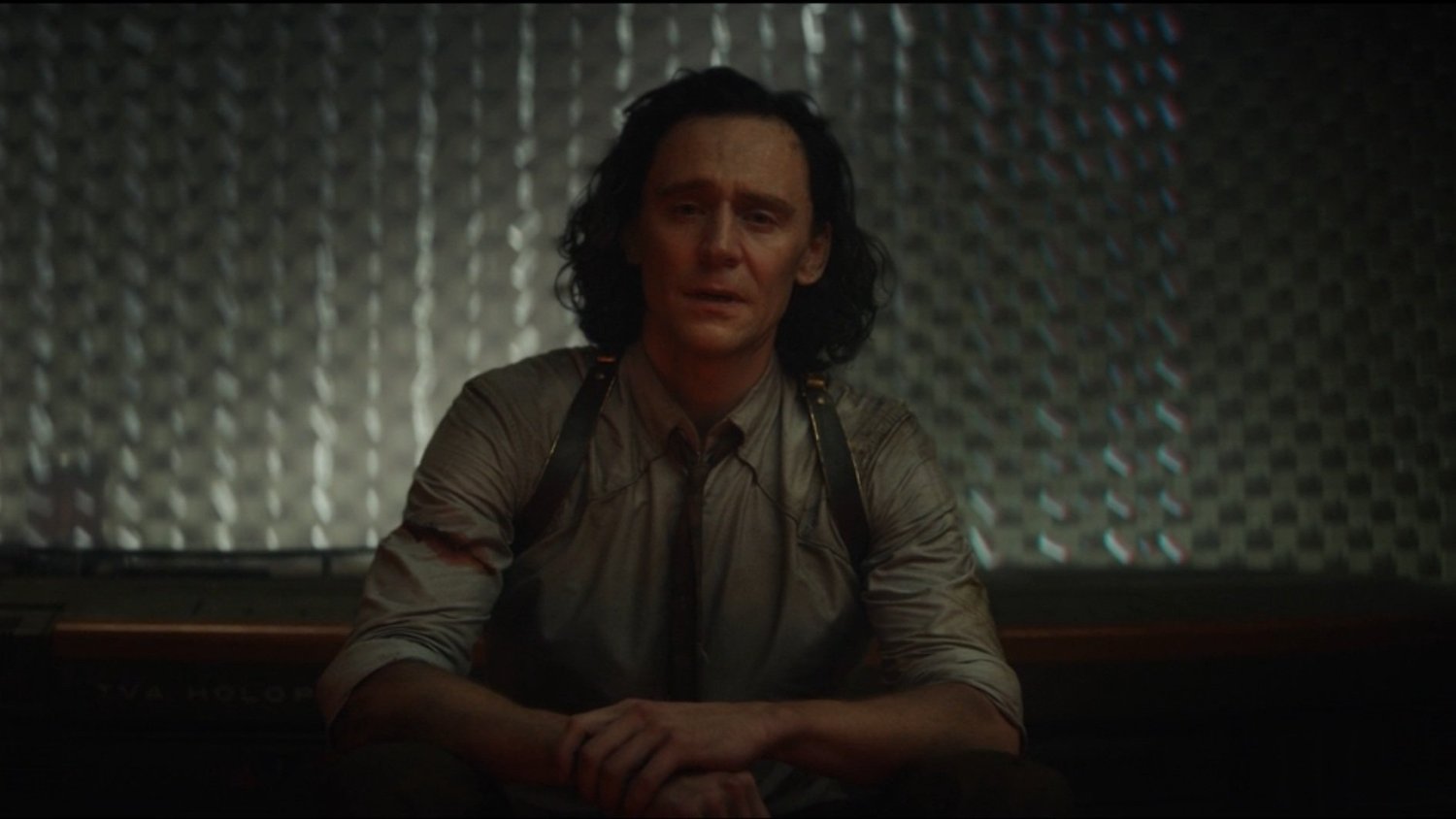 How Loki's costumes in his TV series reflect his character's journey ...