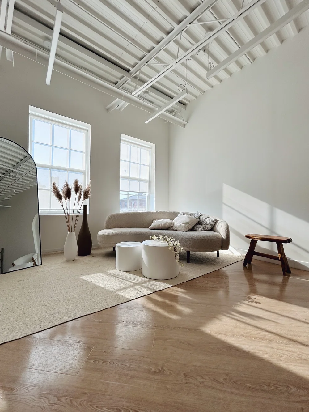 Sunday Sunday Studio - book now for photography and workshops in Markham