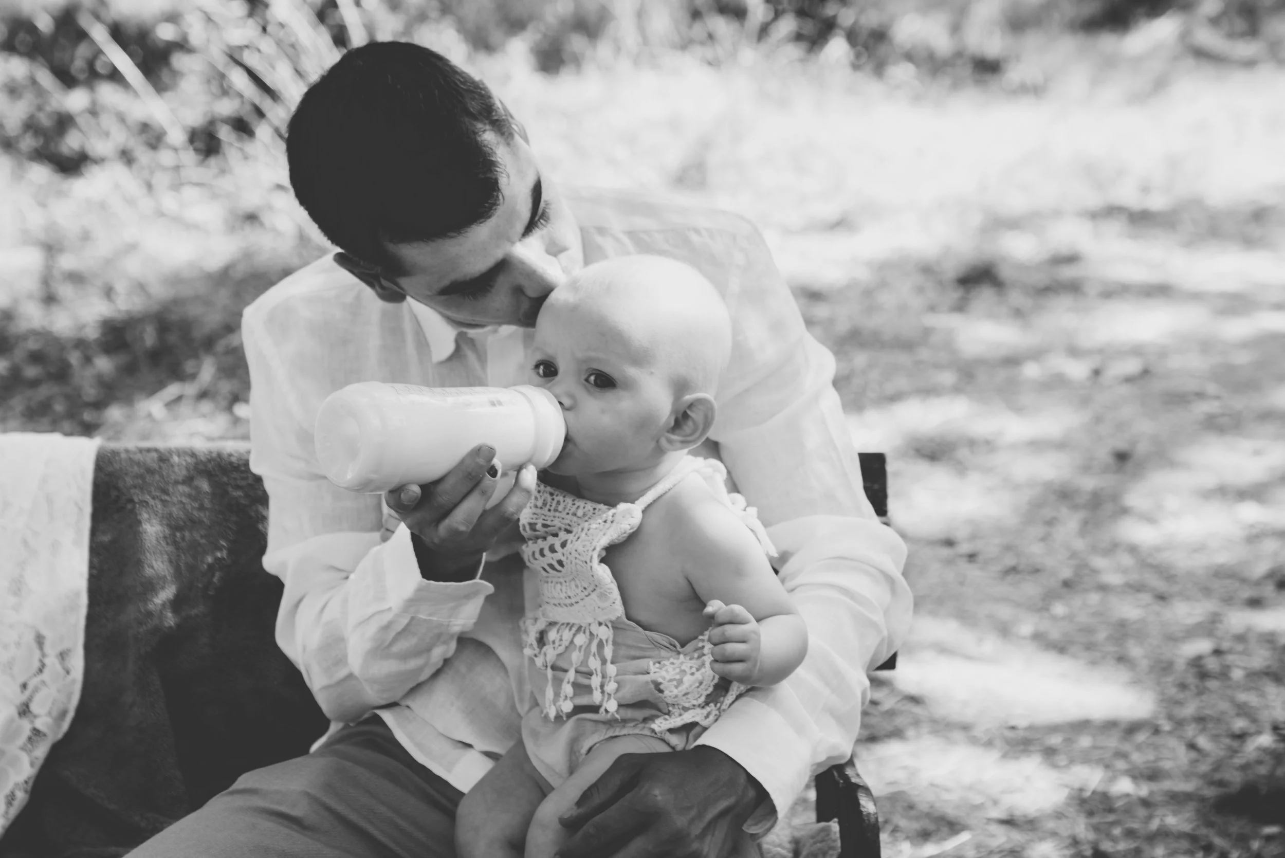 Muret - séance photo allaitement ou biberon — Jessica Thiel Photographe