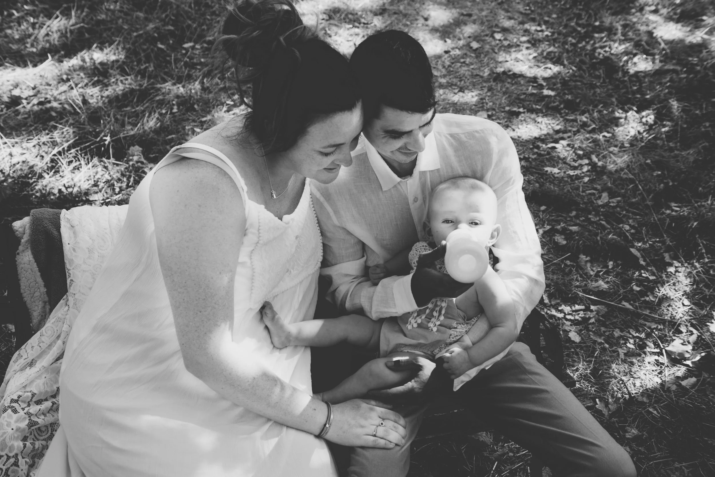 Muret - séance photo allaitement ou biberon — Jessica Thiel Photographe