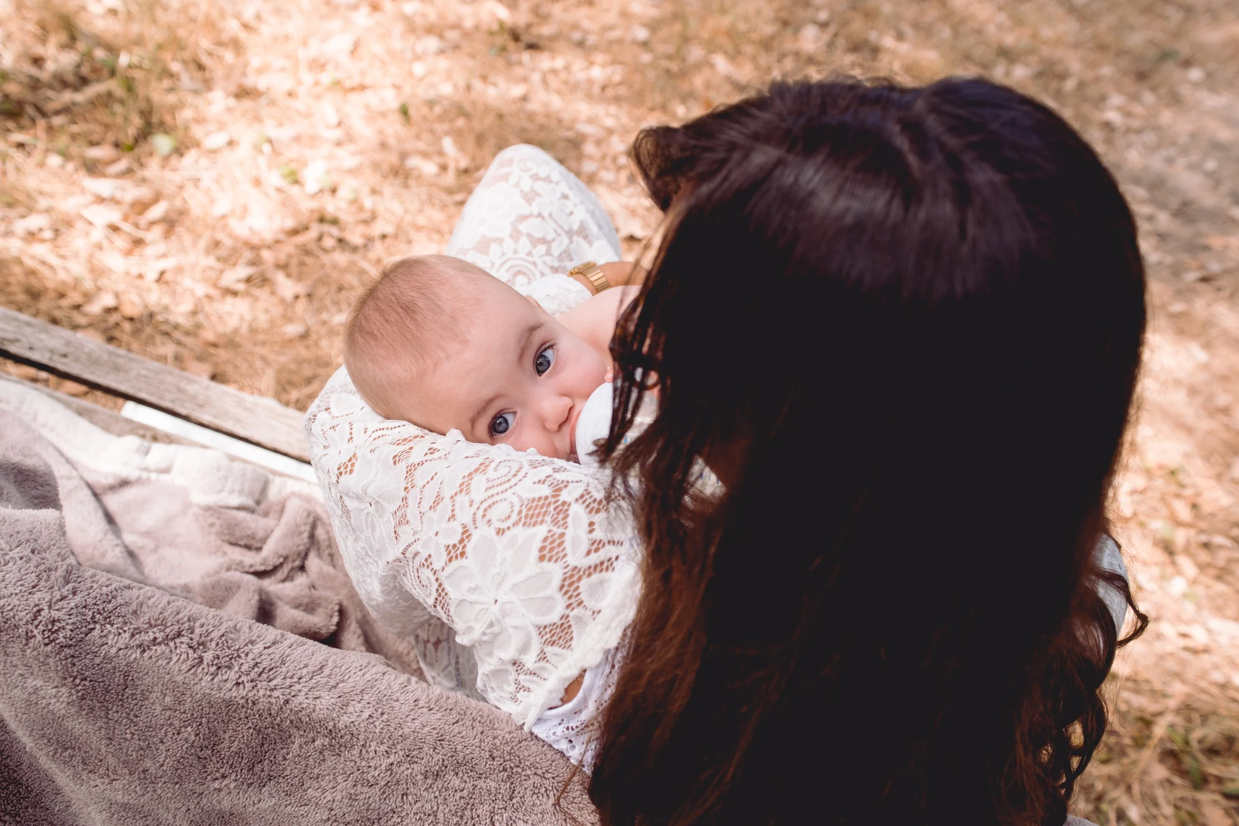 Muret - séance photo allaitement ou biberon — Jessica Thiel Photographe