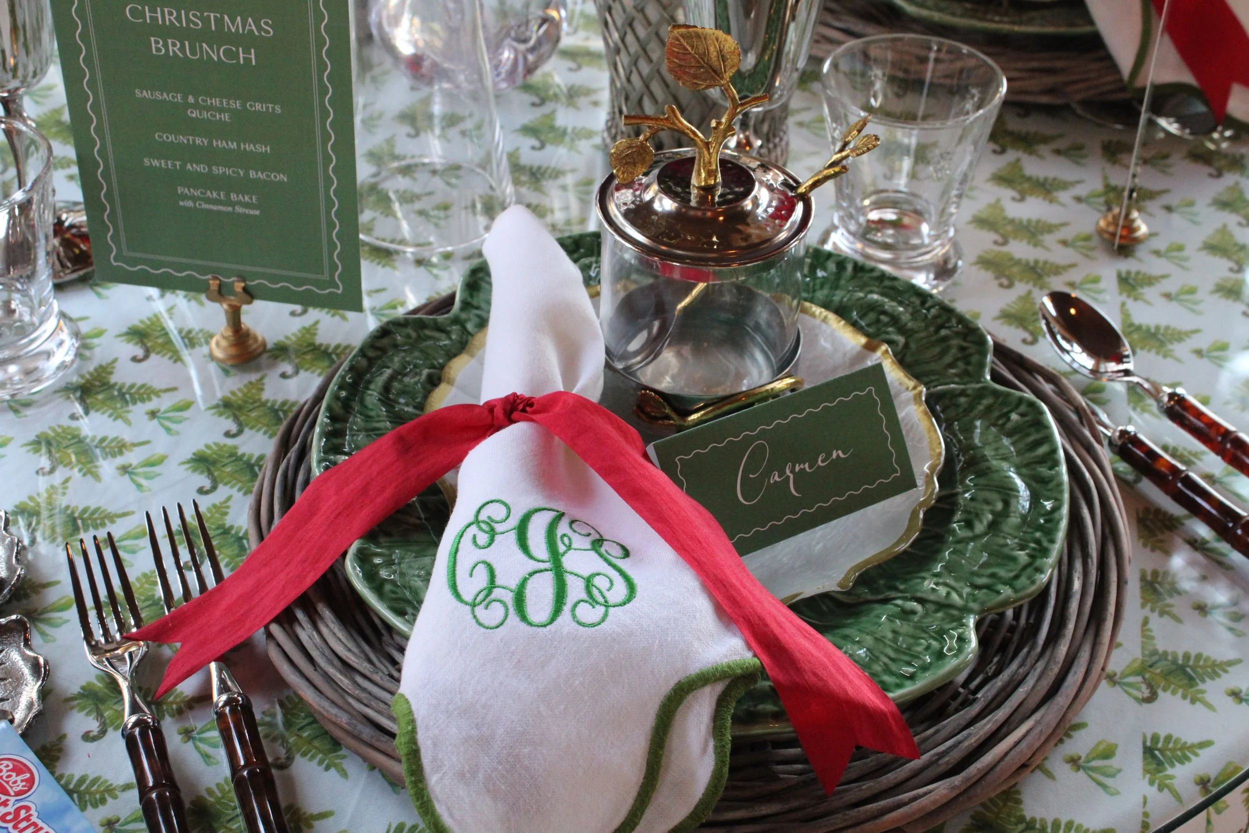 3 Simple Ways to Welcome Guests to Your Holiday Table — Carmen Johnston ...