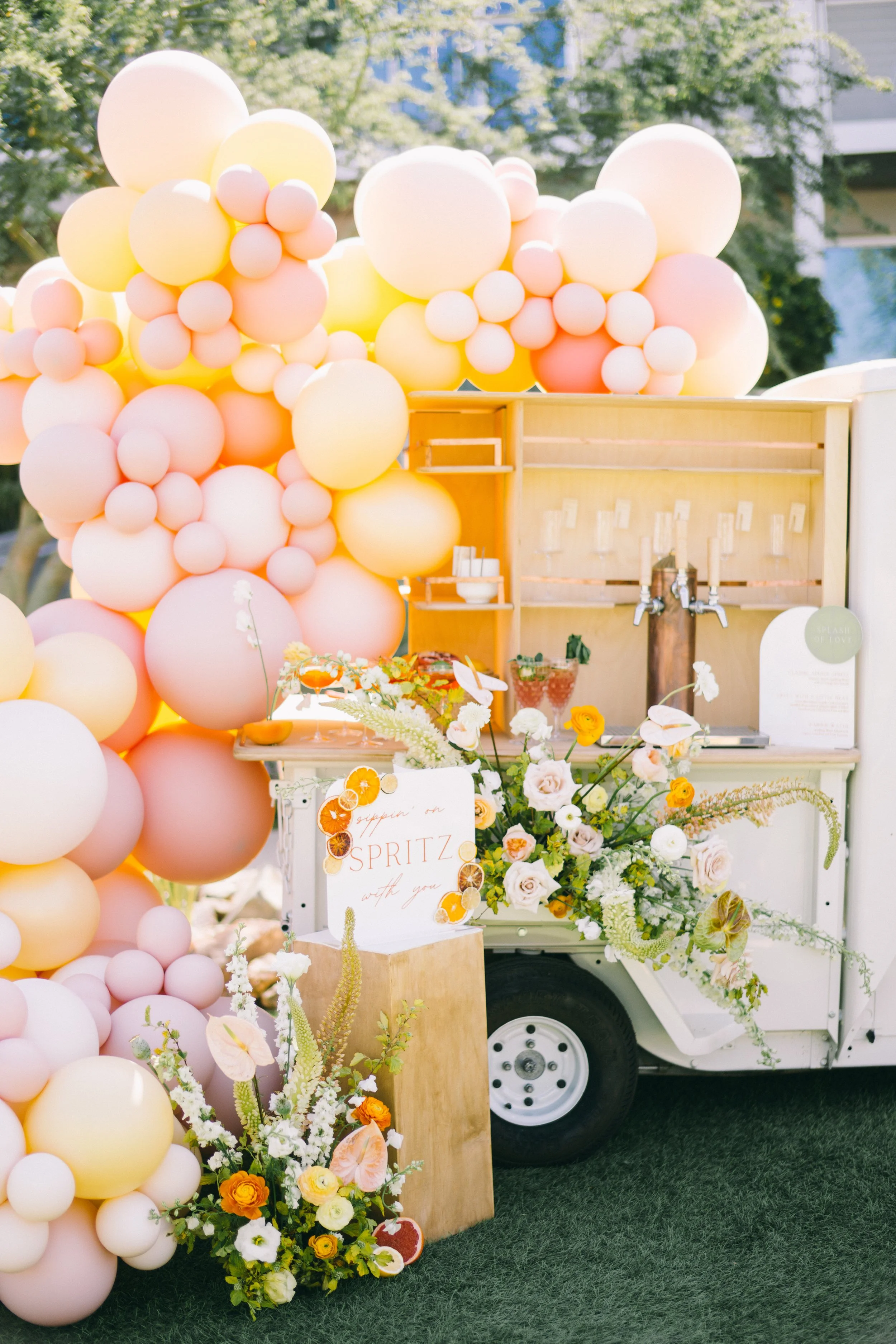 Pop of Color Balloon Design