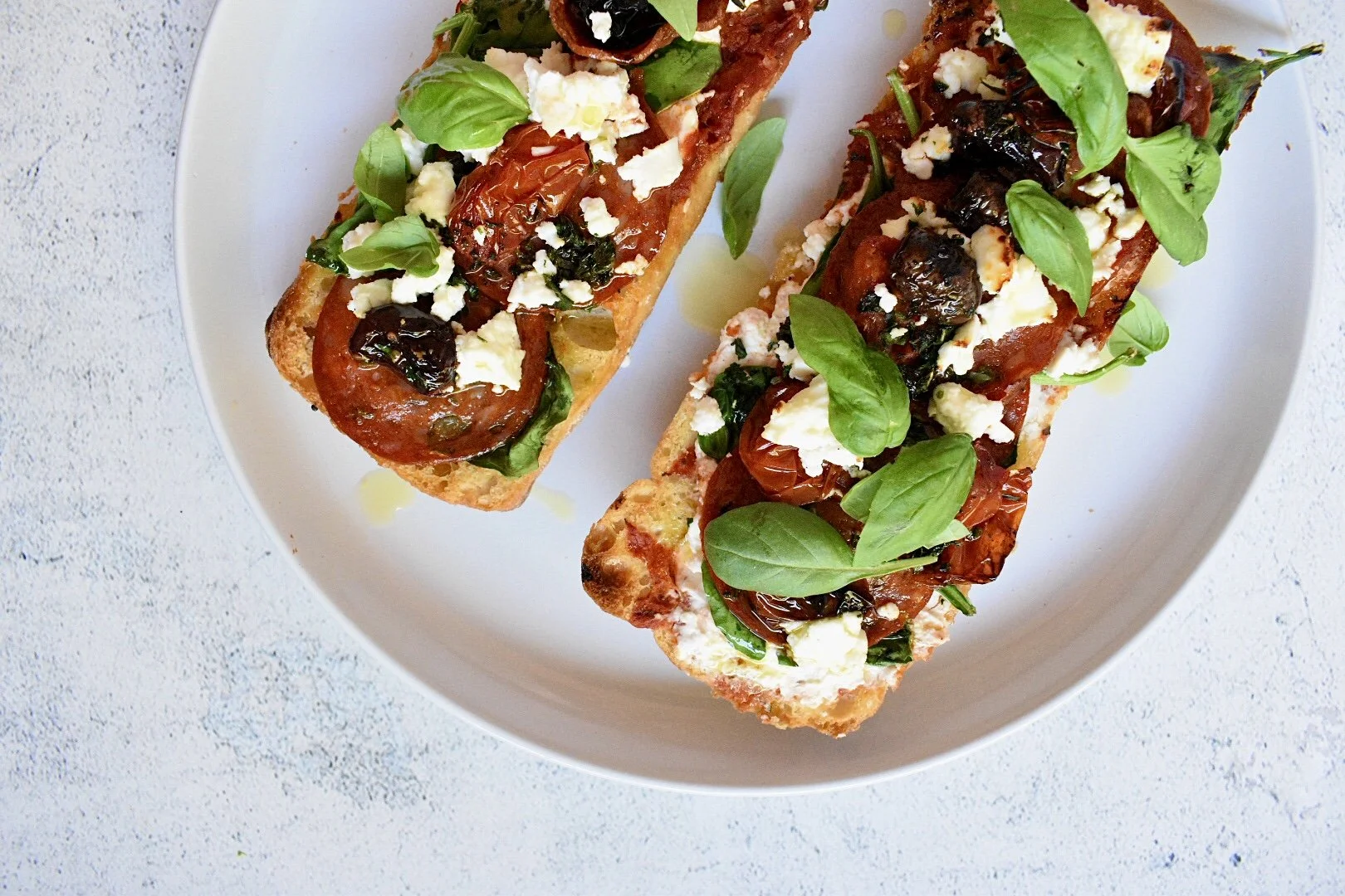 TOASTED CIABATTA WITH SALAMI, CHERRY TOMATOES, OILVES & FETA ...
