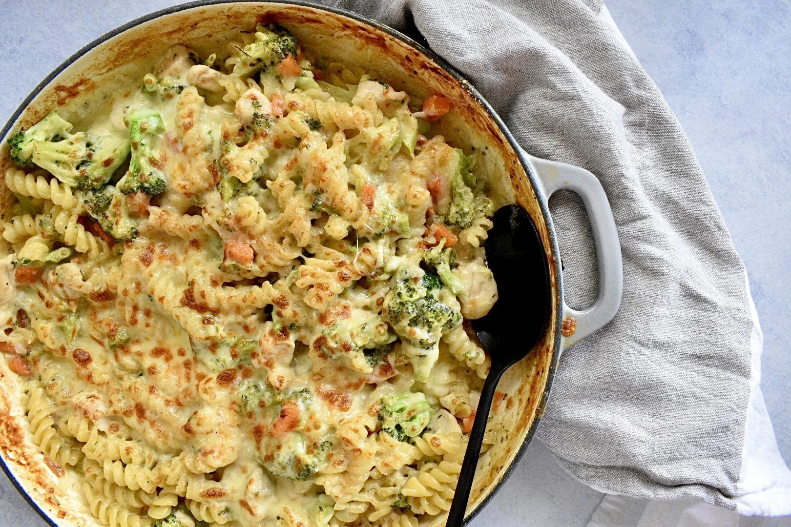 CREAMY CHICKEN & BROCCOLI PASTA DISH — Wholesome by Sarah
