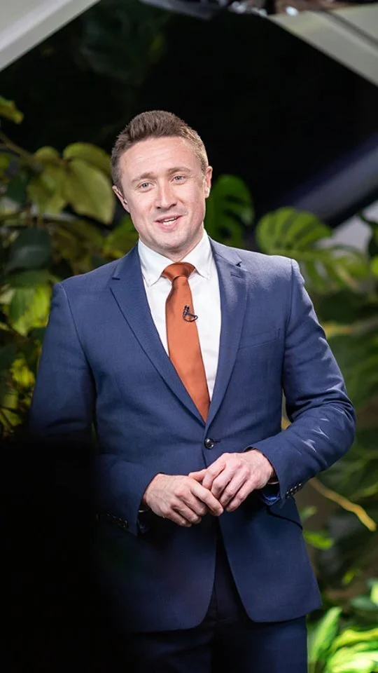 TV Presenter & Live Compere, Matthew Walker appears as a guest on ...