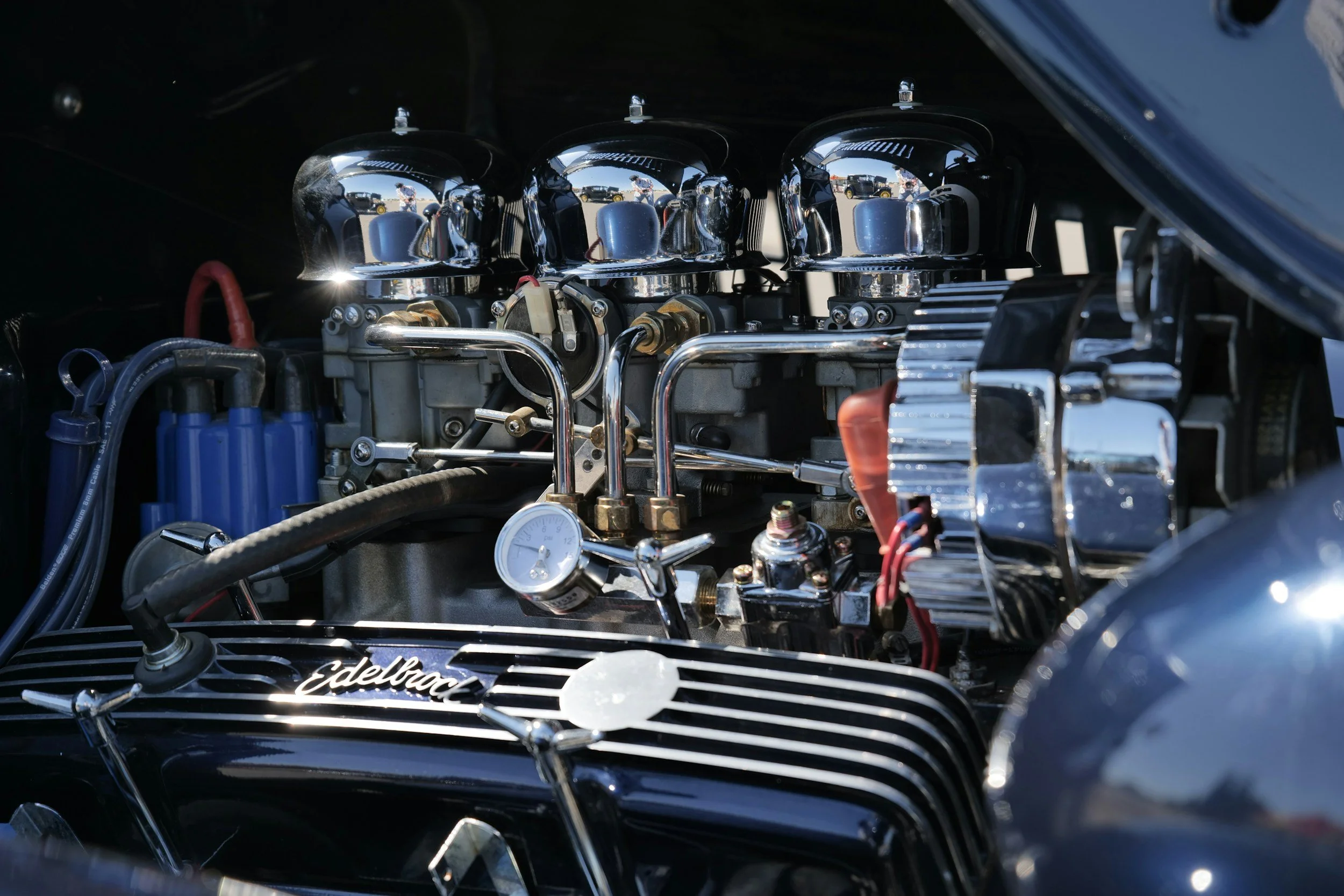 Understanding Boat Engine Types: Outboard vs Inboard & More — Your Boat ...