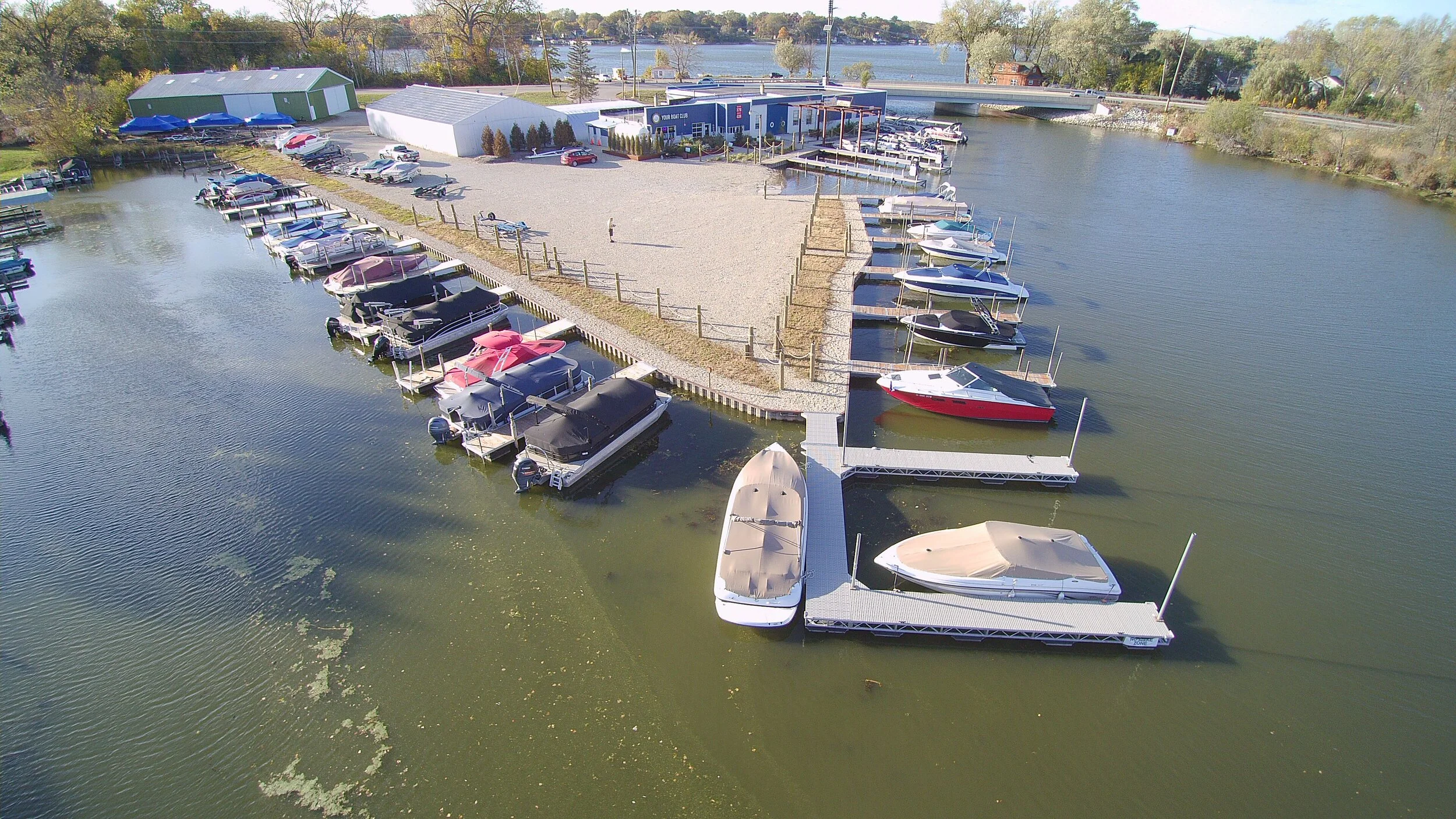 Boat Rentals Chain O'Lakes, IL — Your Boat Club