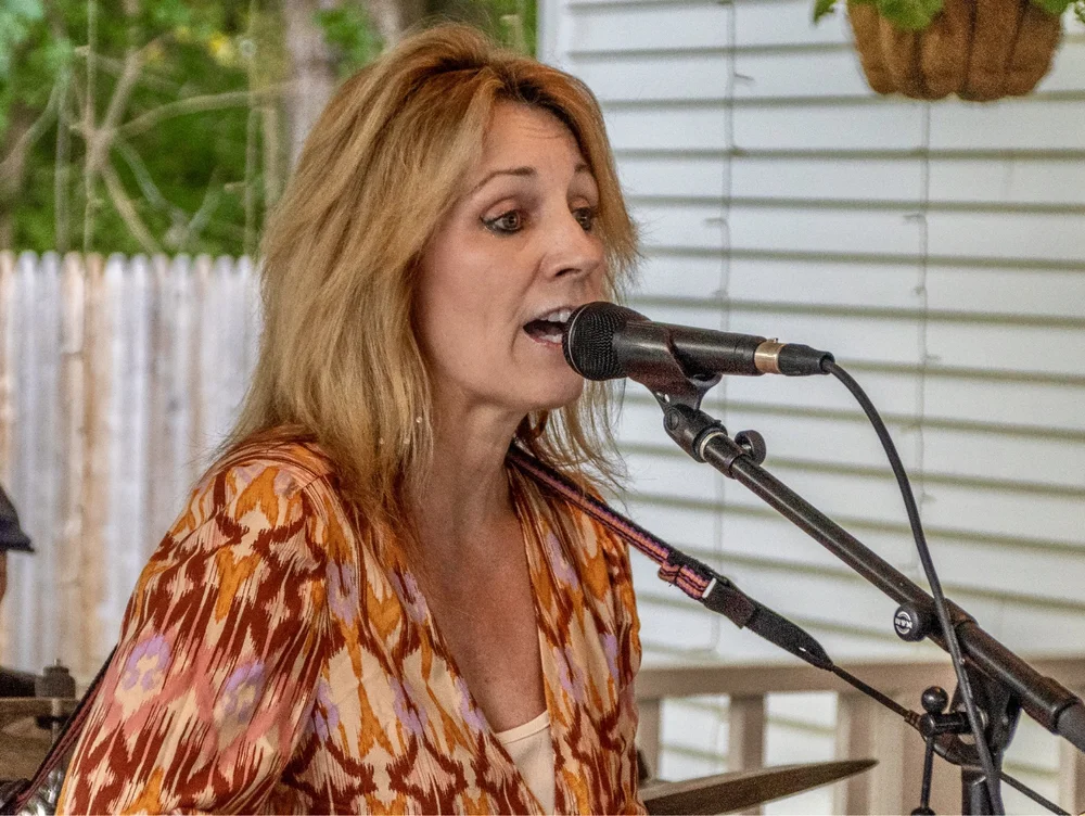 About Your Host — CARRIE’S KORNER