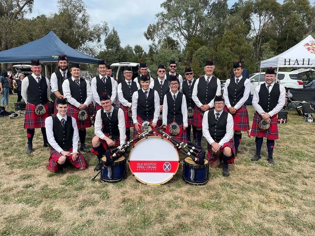 Old Scotch Pipes & Drums