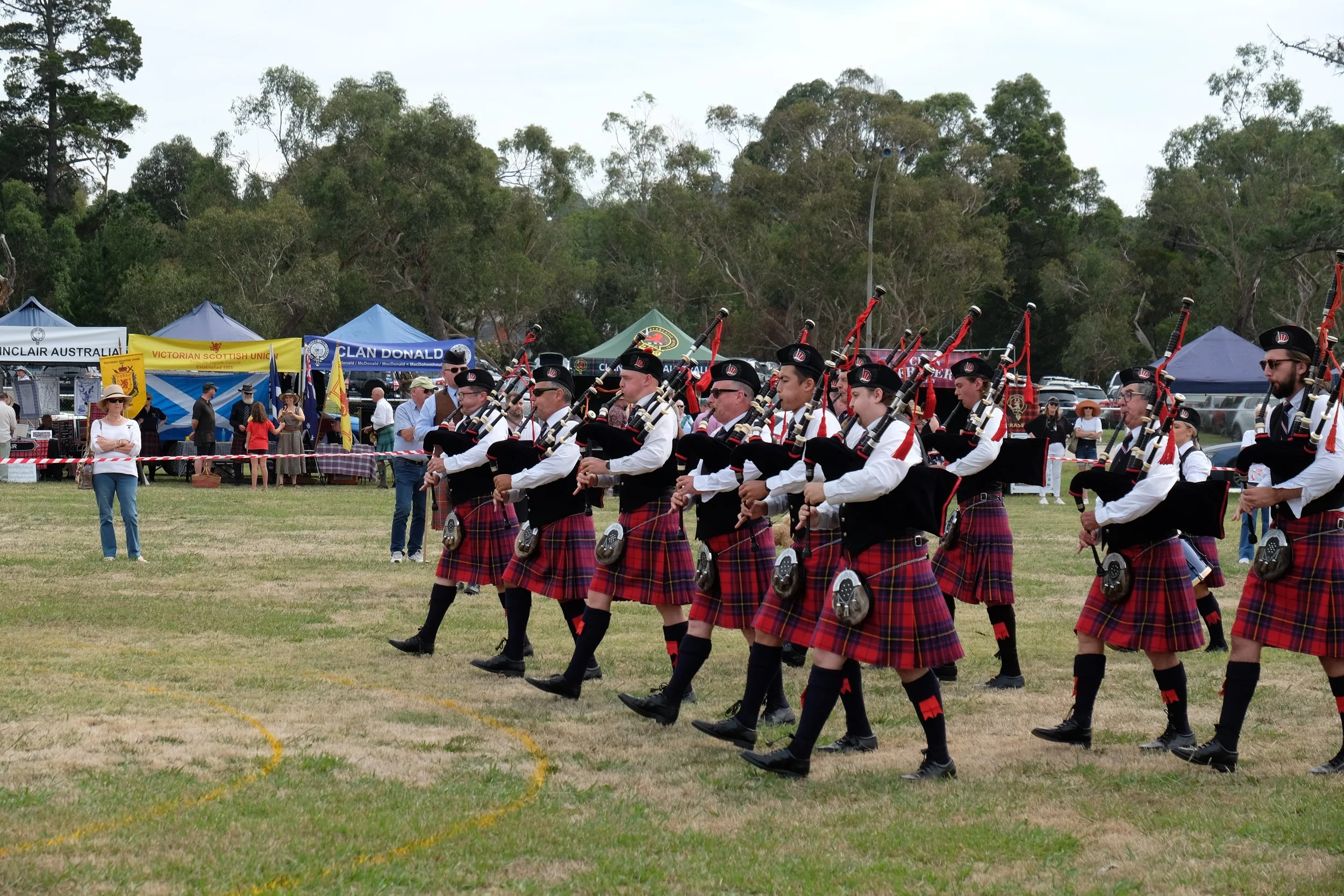 Old Scotch Pipes & Drums