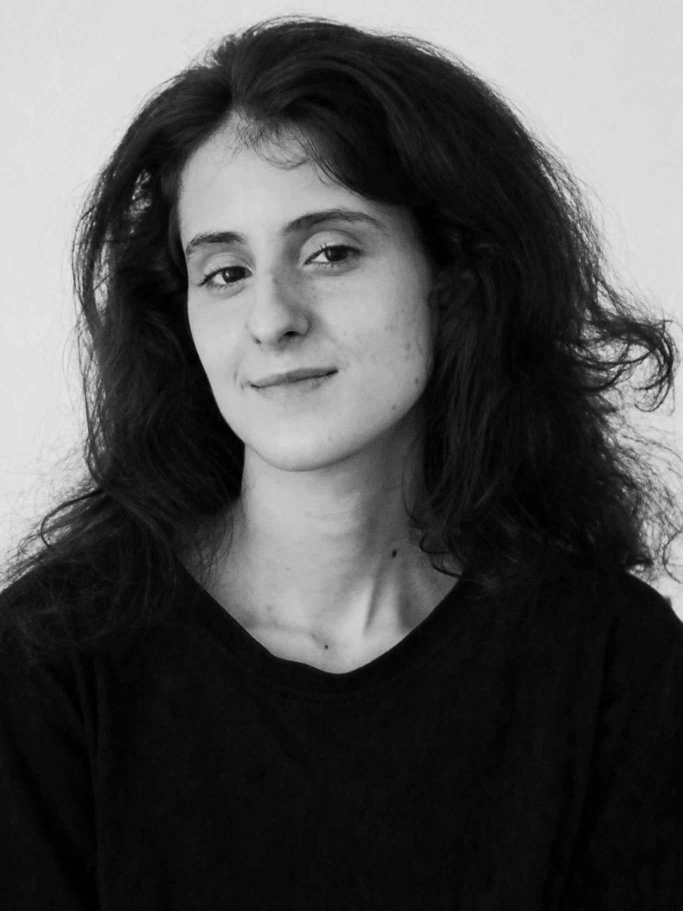 Carol Romano — Fernanda Ribas Management