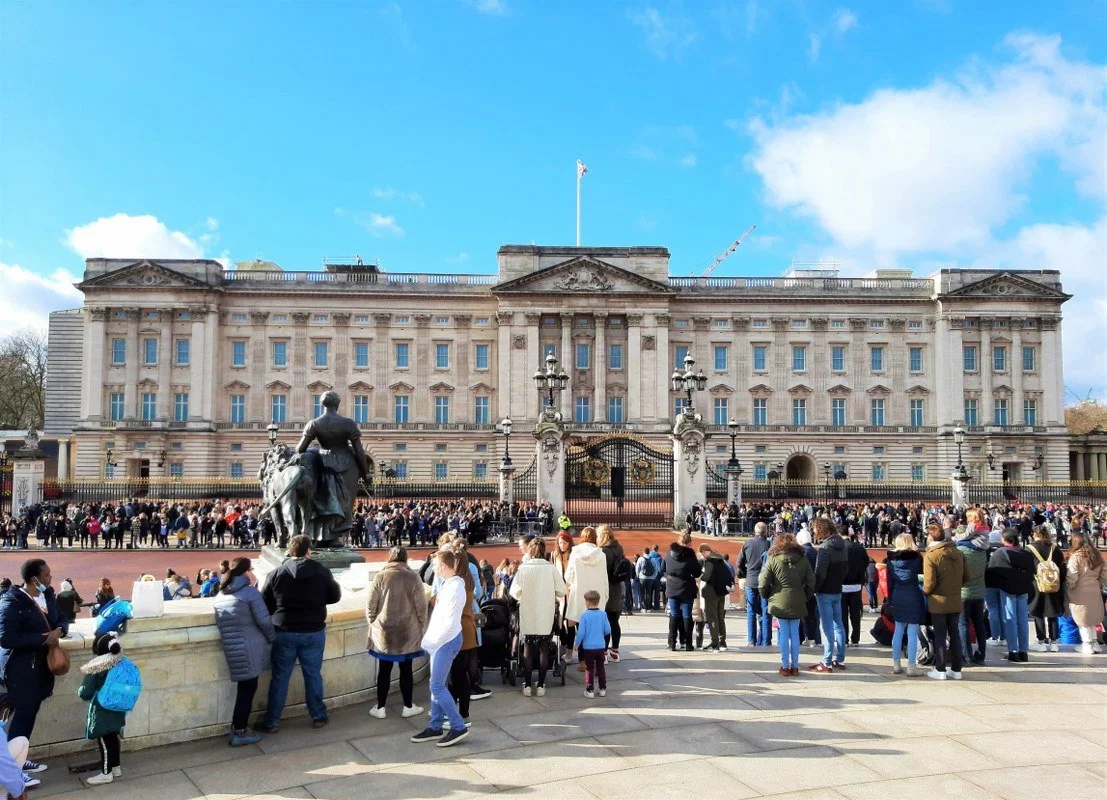 Princess Diana in London: 17 places in London associated with Lady Di ...